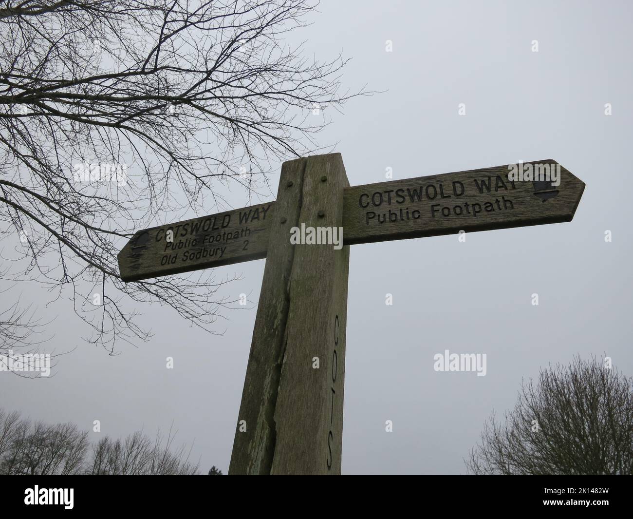 Cotswold Way long distance footpath National Trail. The Cotswolds AONB ...