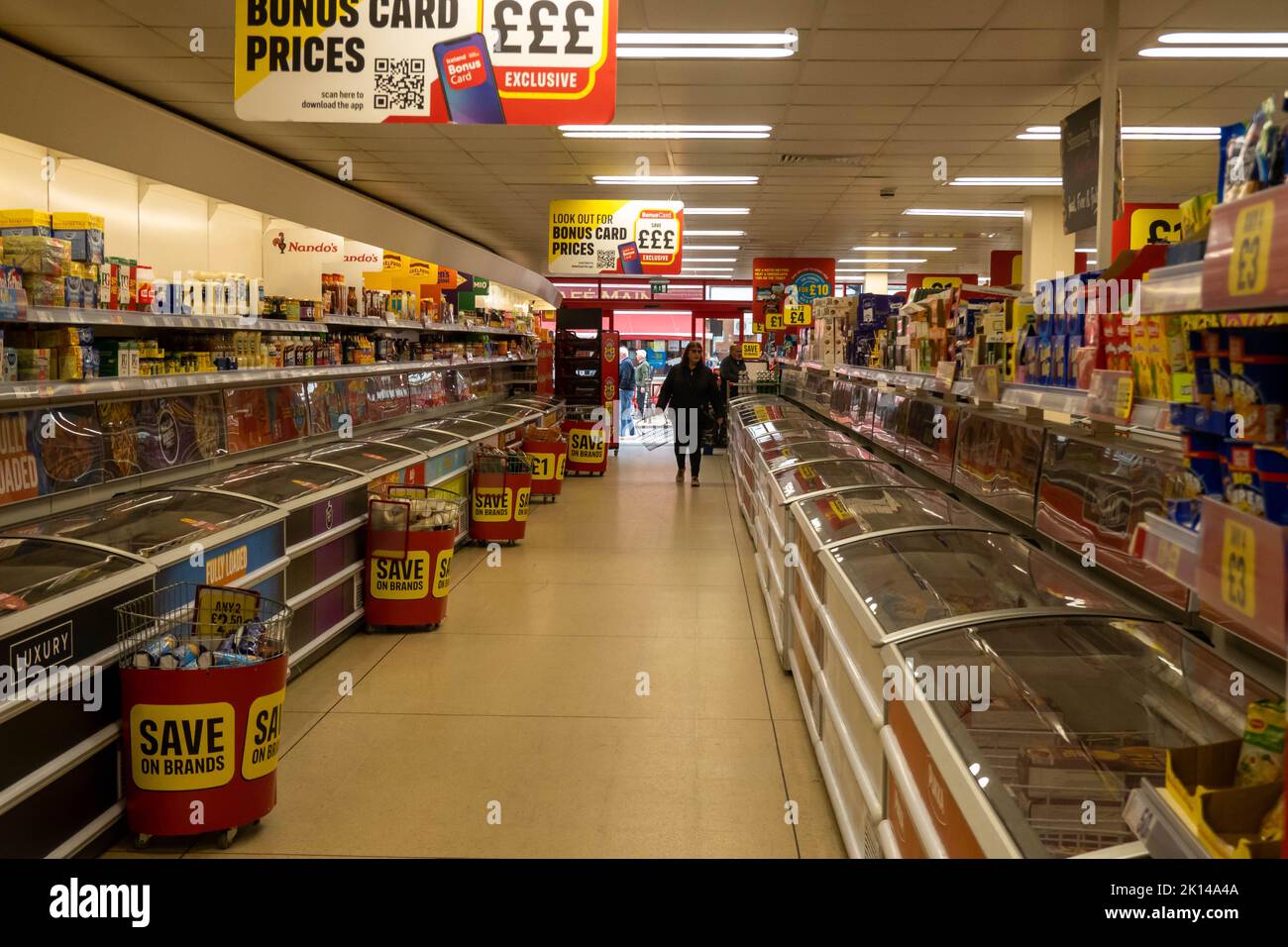 A view of Iceland supermarket isles at the cromer store Stock Photo - Alamy