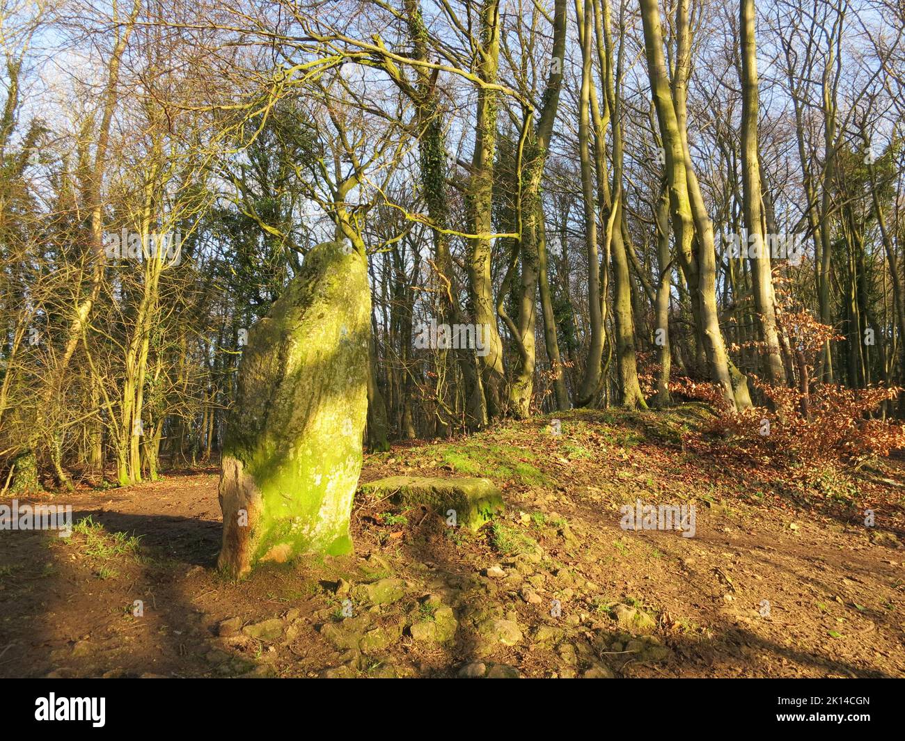 Cotswold Way long distance footpath National Trail. The Cotswolds AONB ...