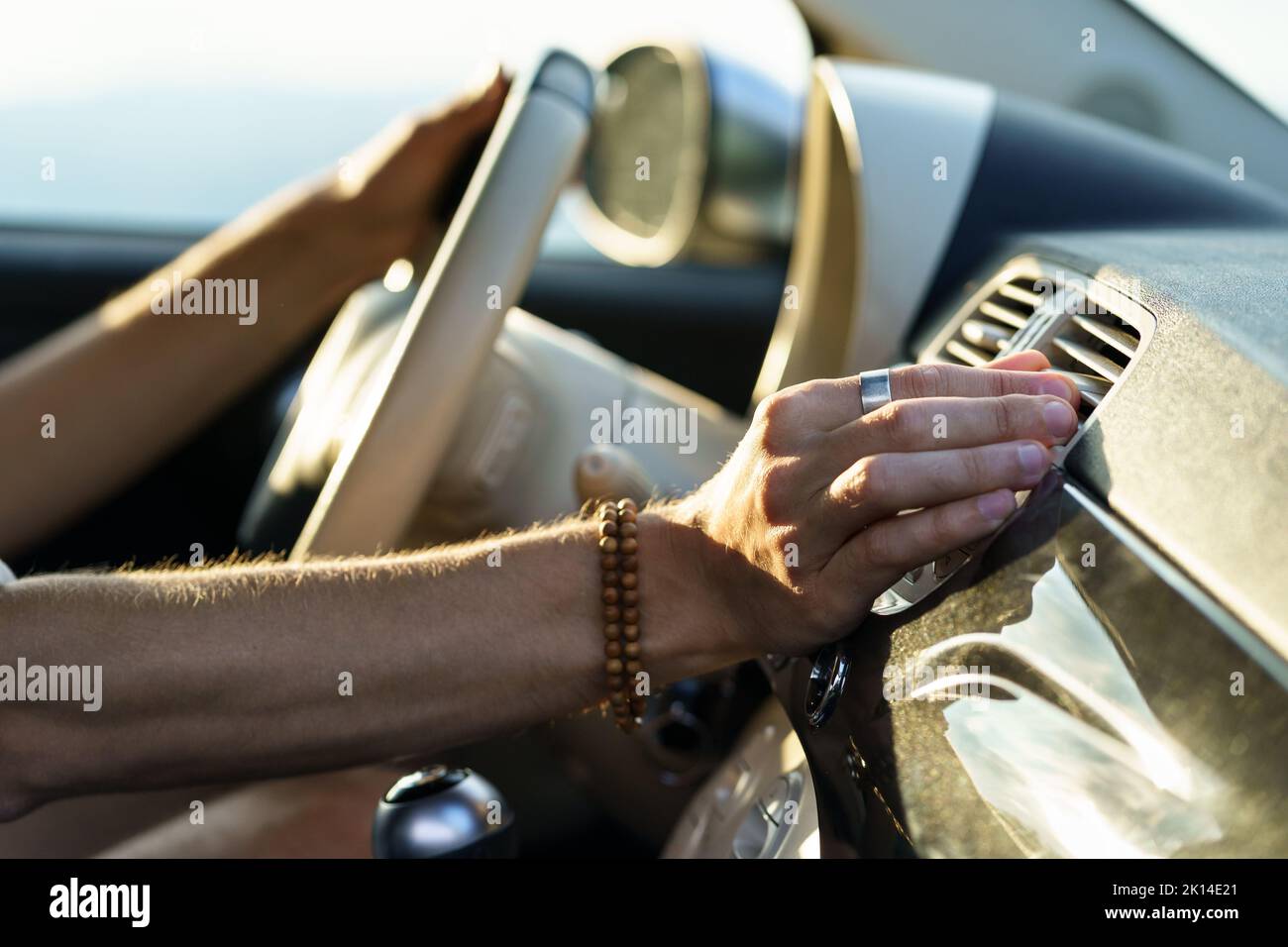 Air flow check ventilation hi-res stock photography and images - Alamy