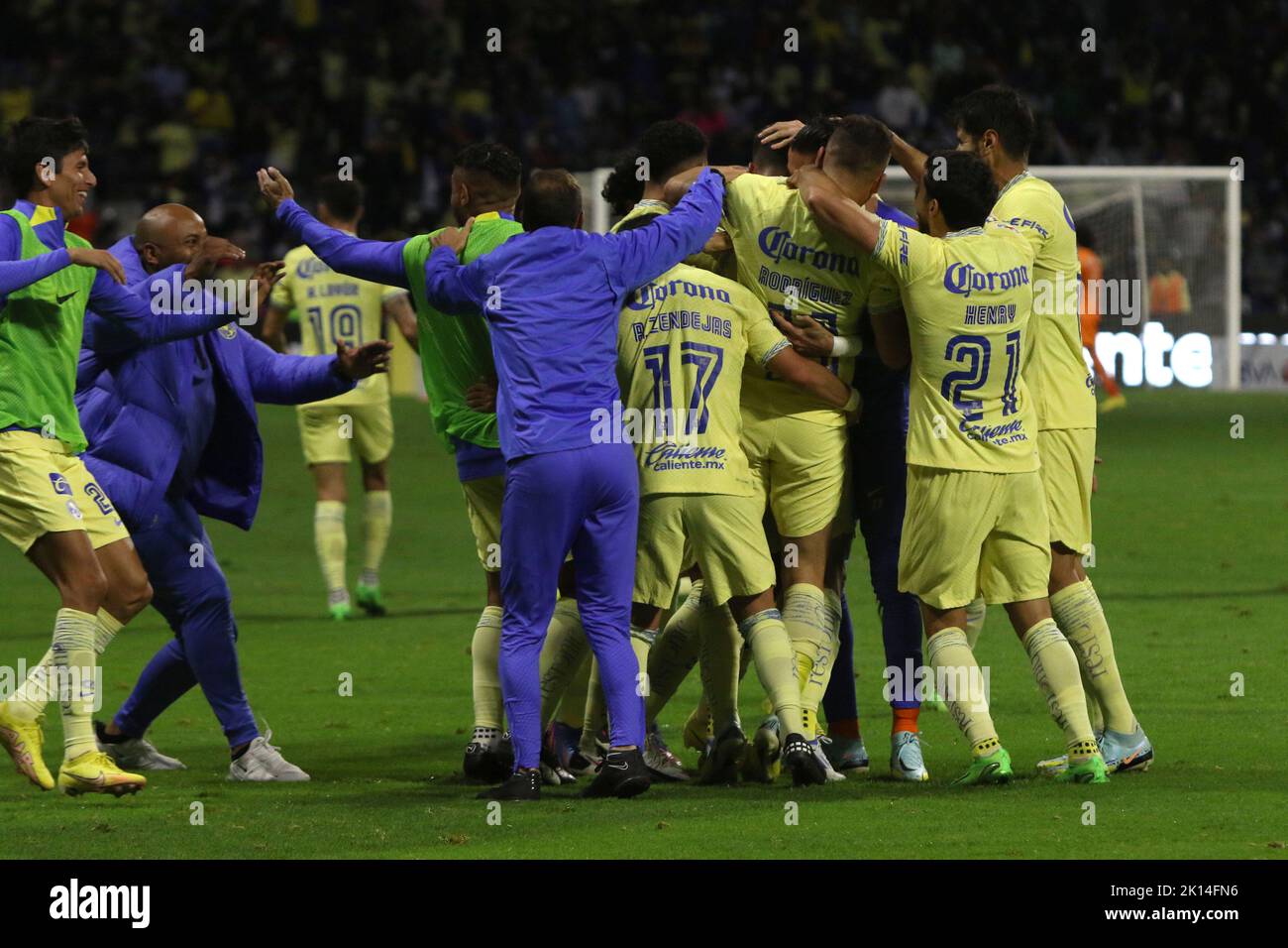 Aztec stadium football hi-res stock photography and images - Alamy