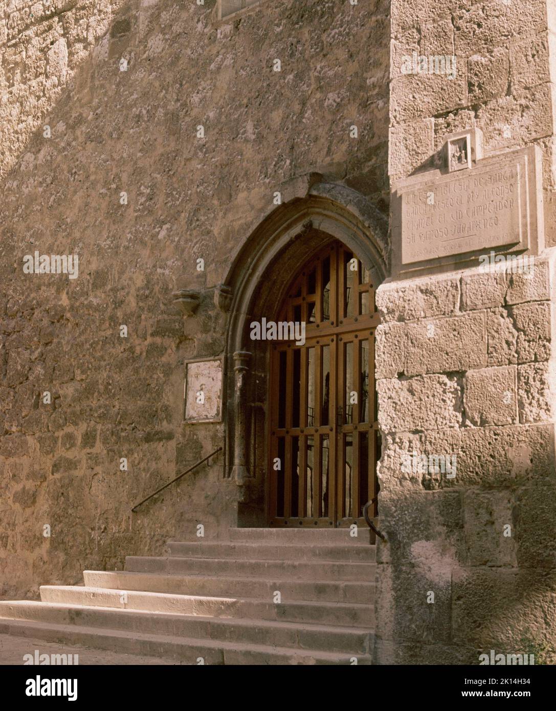 PORTADA DE LA IGLESIA DE SANTA GADEA - SIGLO XV - GOTICO ESPAÑOL ...