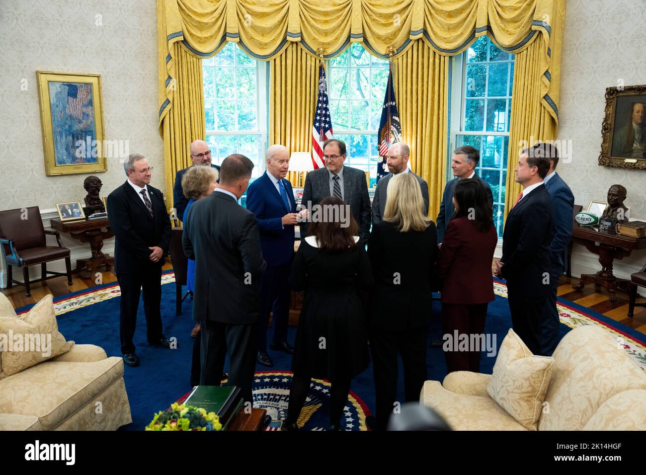 Washington, USA. 15th Sep, 2022. President Joe Biden meets in the Oval Office with Railroad ...