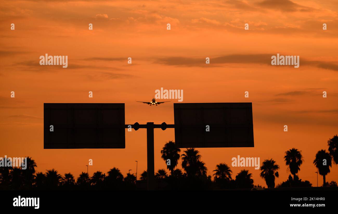 airplane arriving during a landing flight Stock Photo - Alamy