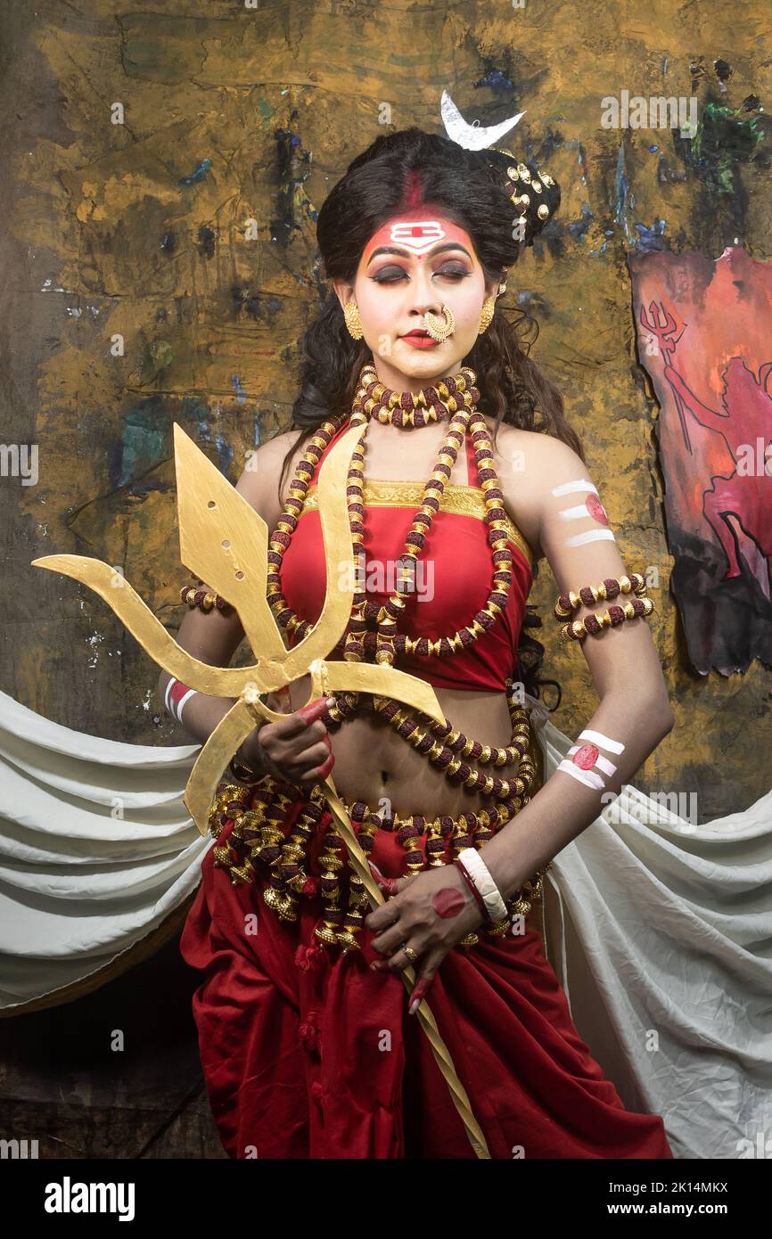 Concept Agomoni,mahalaya shoot-Forms of Parvati with traditional dress ...