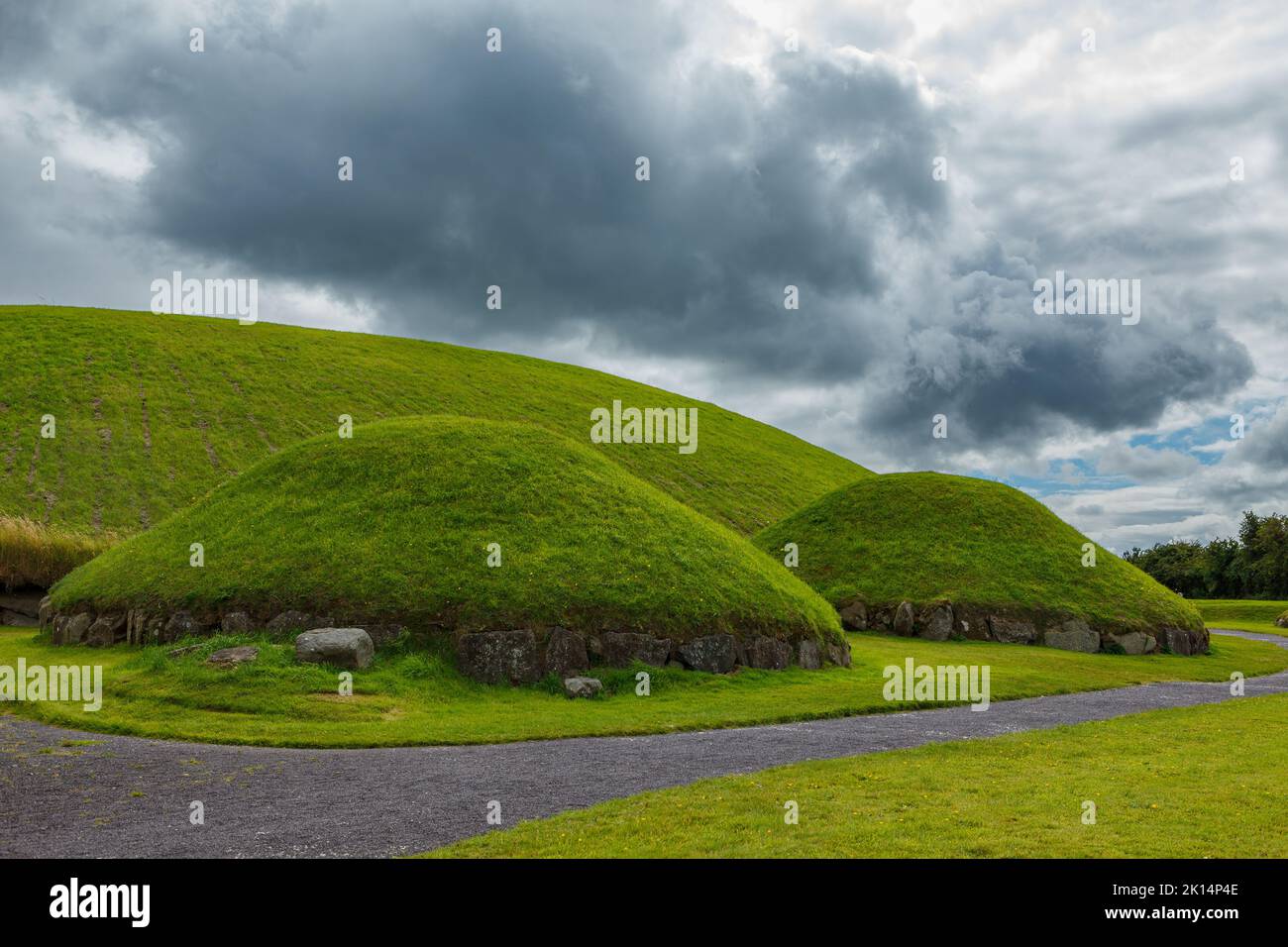 The megalithic tombs of Newgrange in Ireland Stock Photo - Alamy