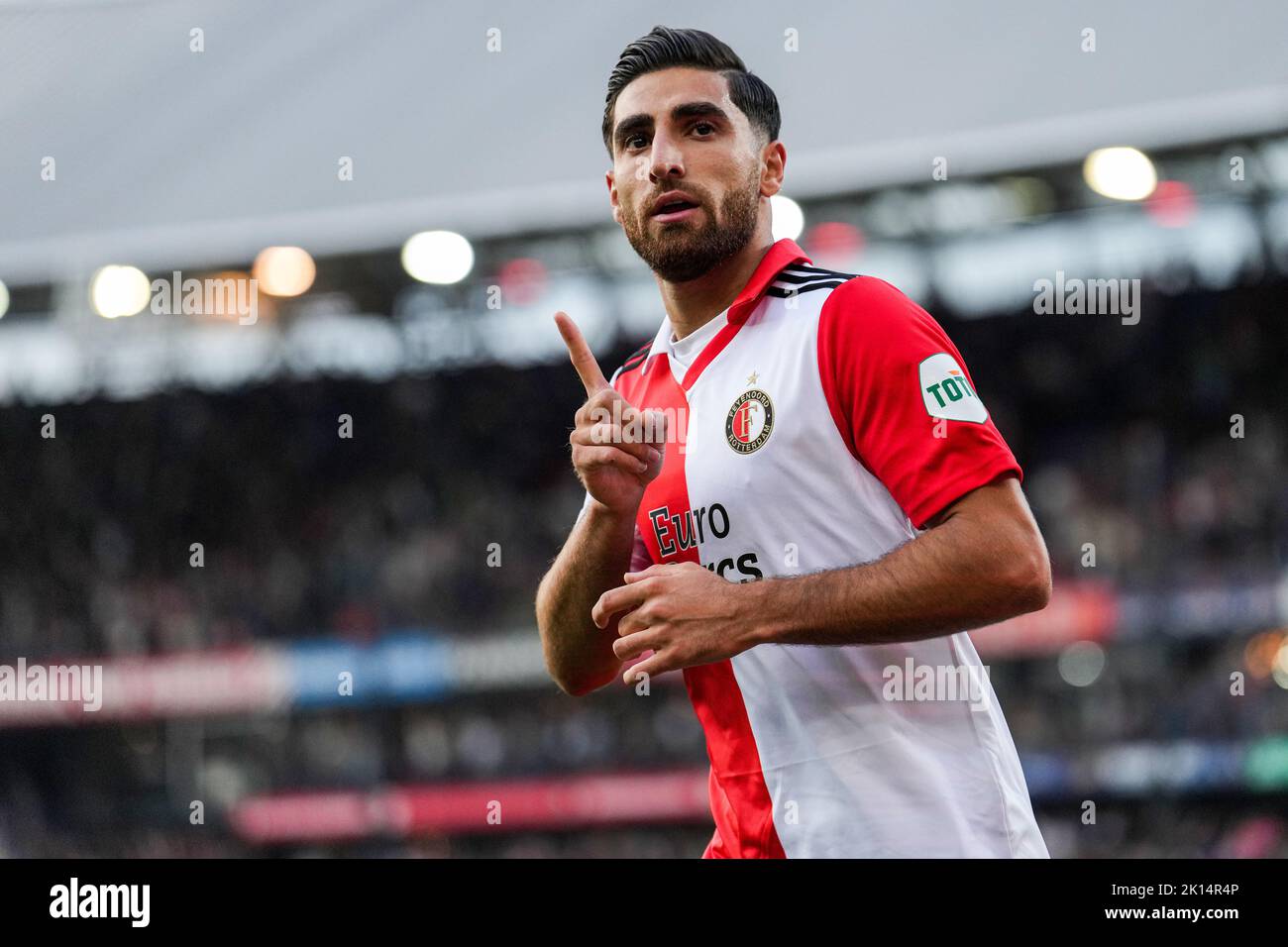 Rotterdam - Alireza Jahanbakhsh of Feyenoord celebrates the 1-0 during ...