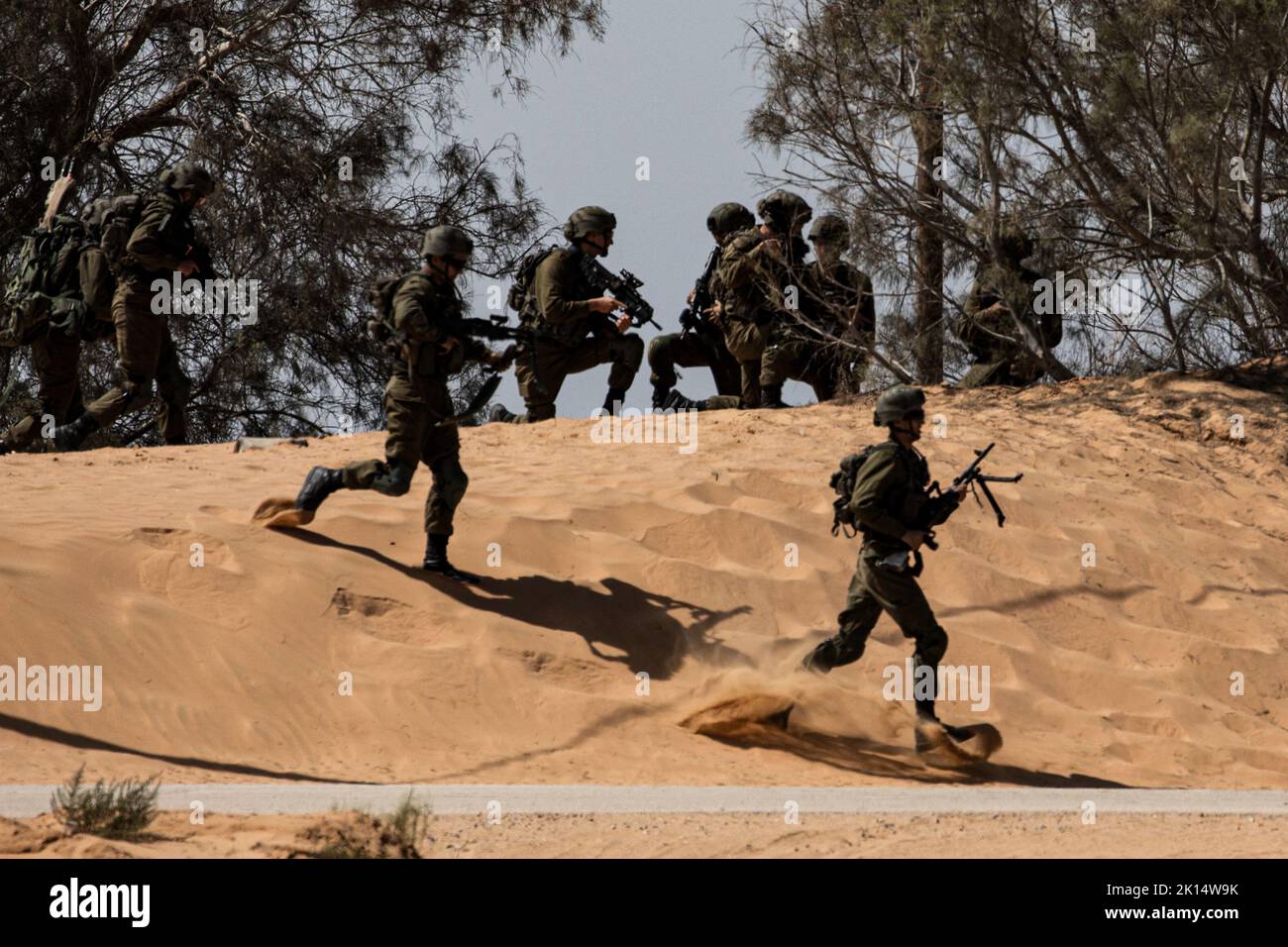 15 September 2022, Israel, Tze'elim: Israeli soldiers take part in the ...