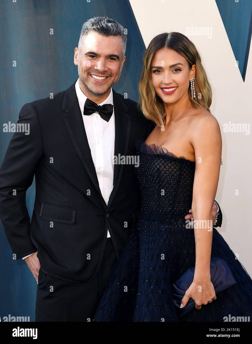 Cash Warren, Jessica Alba attend the 2022 Vanity Fair Oscar Party ...