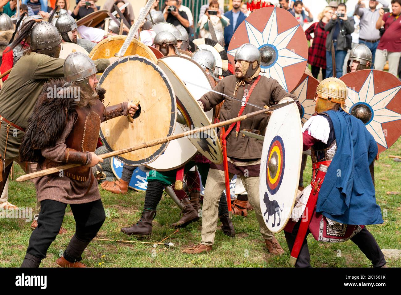 Roman festival Reenactment of Roman battle and military maneuvers with ...