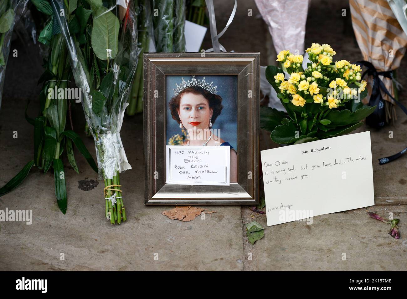 London UK 11th September 2022. Frame portrait of Queen Elizabeth ii ...