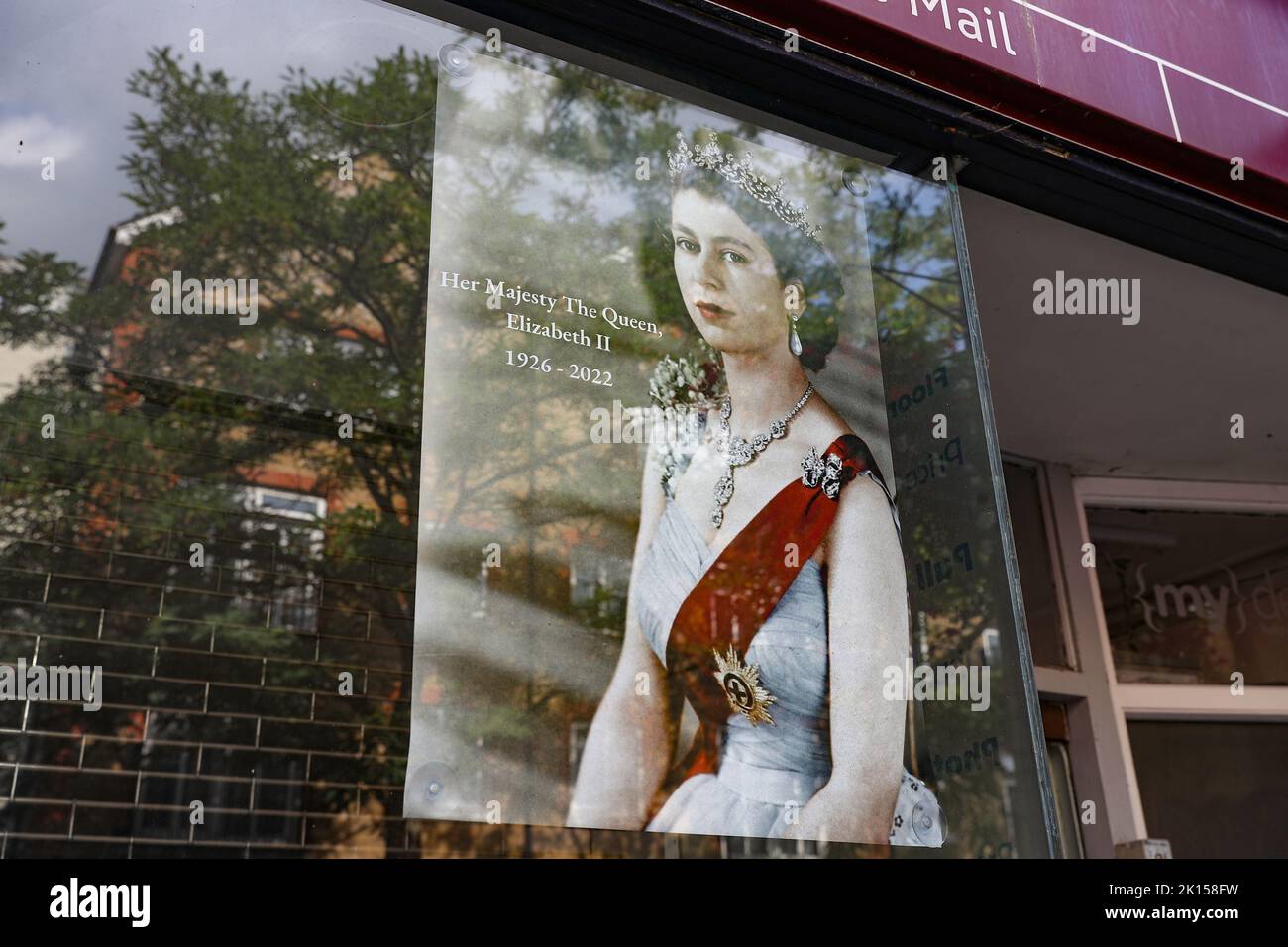 London UK 11th September 2022. Tribute poster of Queen Elizabeth ii at ...