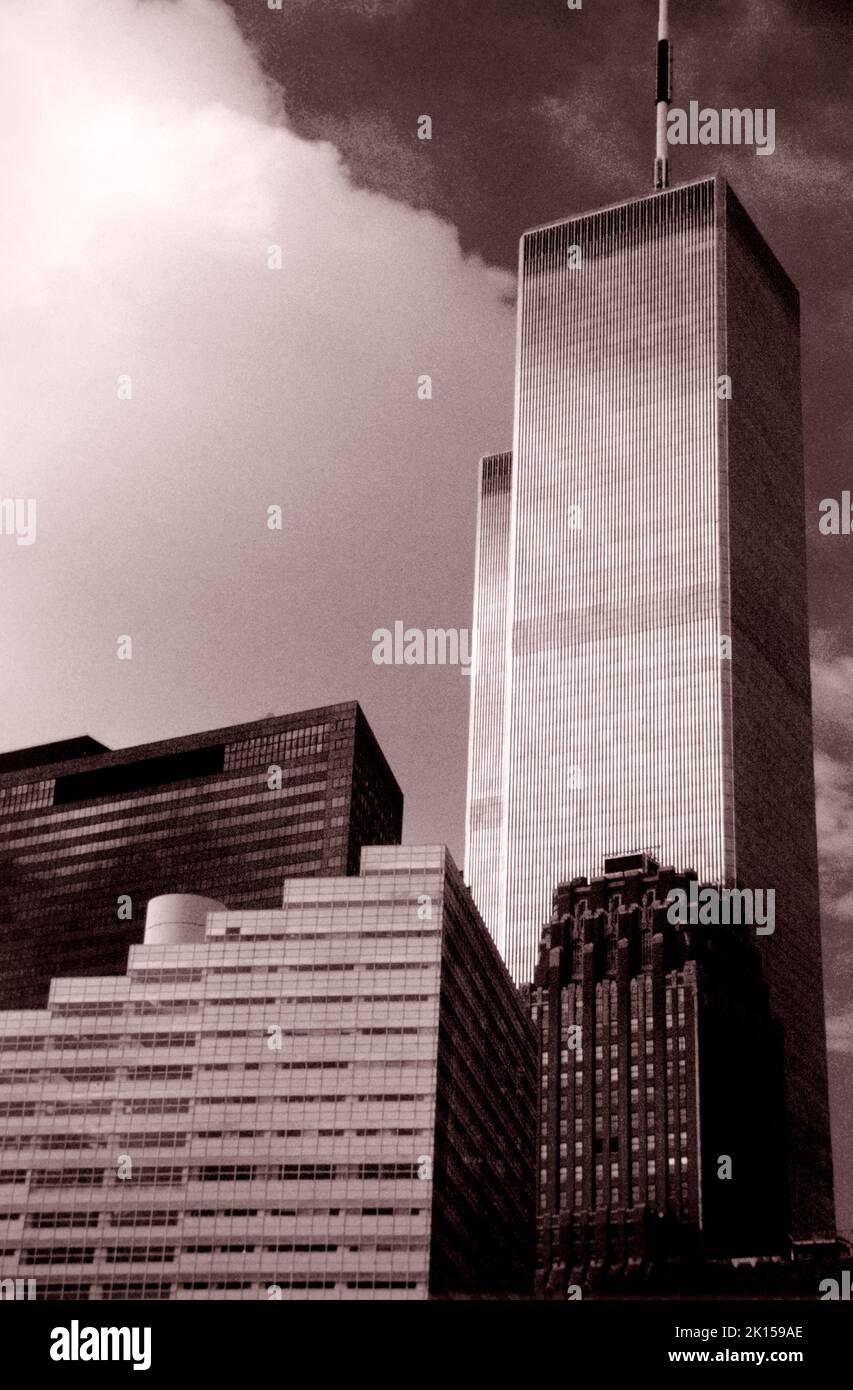 World trade center twin towers pre 9 11 hi-res stock photography and ...