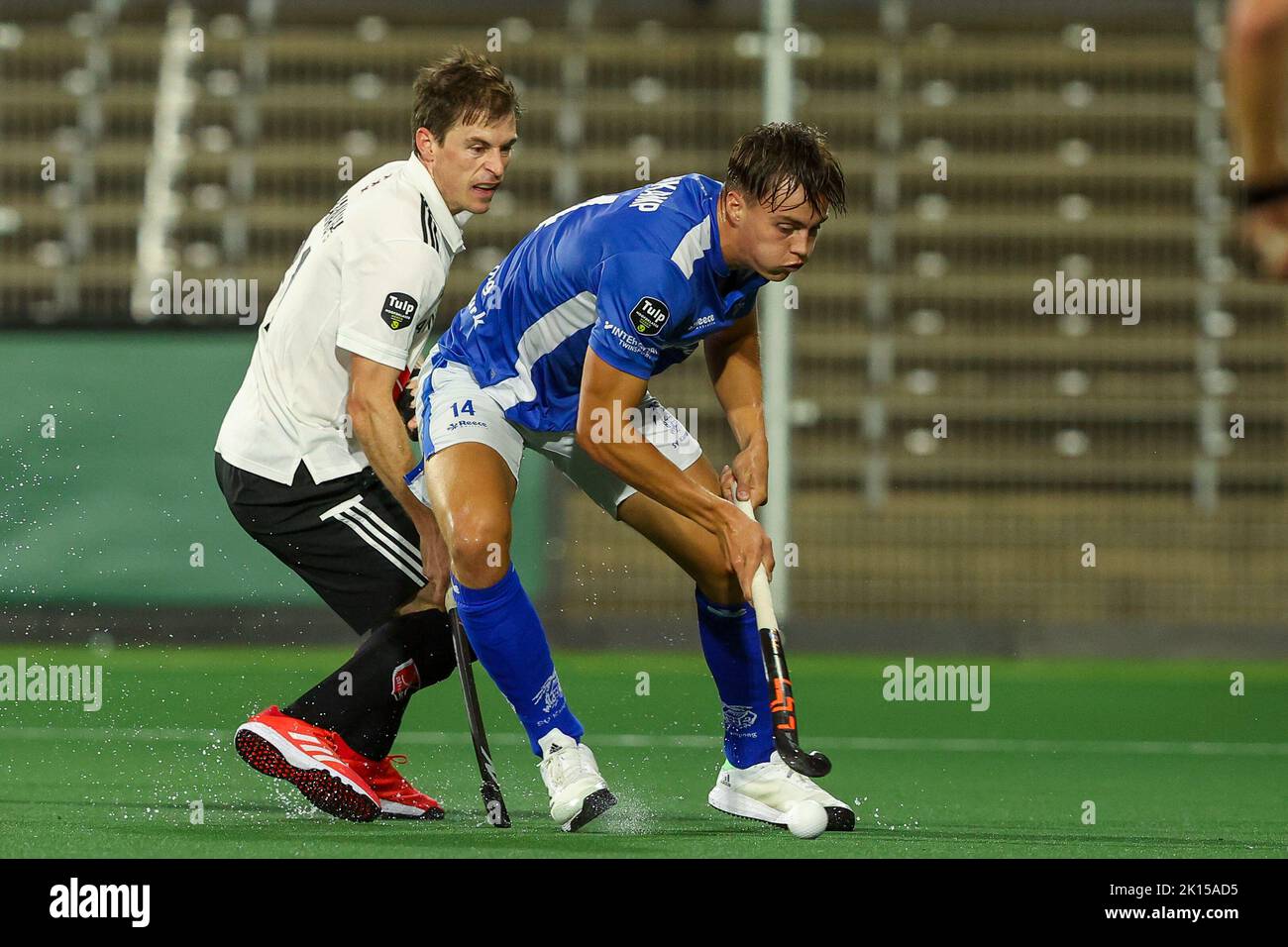 AMSTELVEEN, NETHERLANDS - SEPTEMBER 15: Fergus Kavanagh of Amsterdam H1 ...