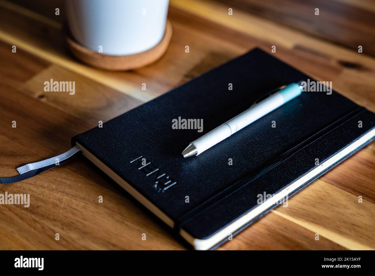 Above open book sketch hi-res stock photography and images - Alamy
