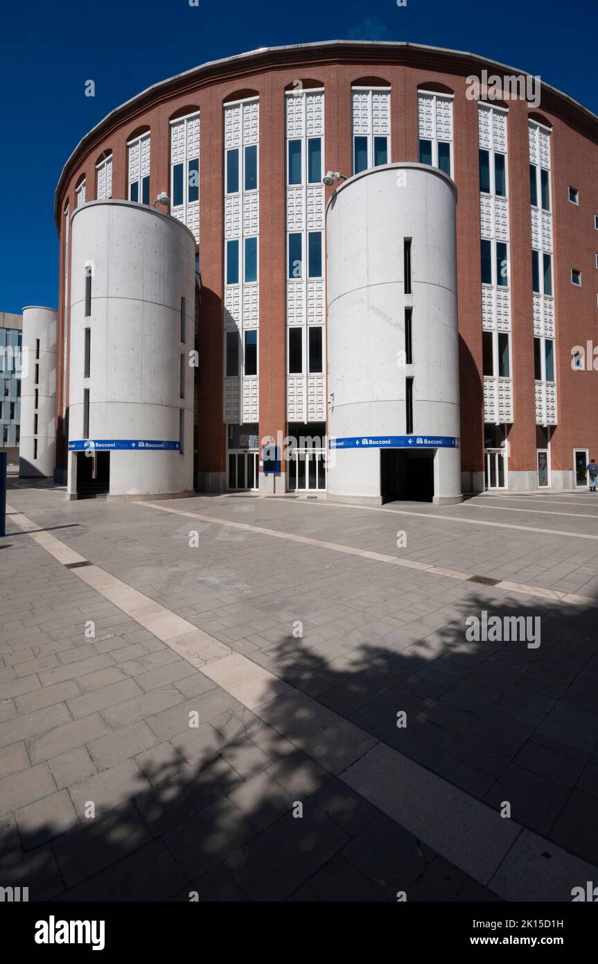 University of milan italy hi-res stock photography and images - Alamy