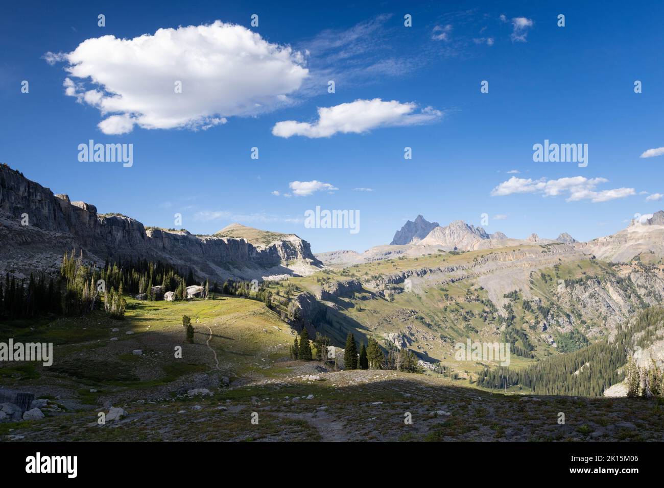 The Teton Crest Trail wrapping around the Death Canyon Shelf above ...