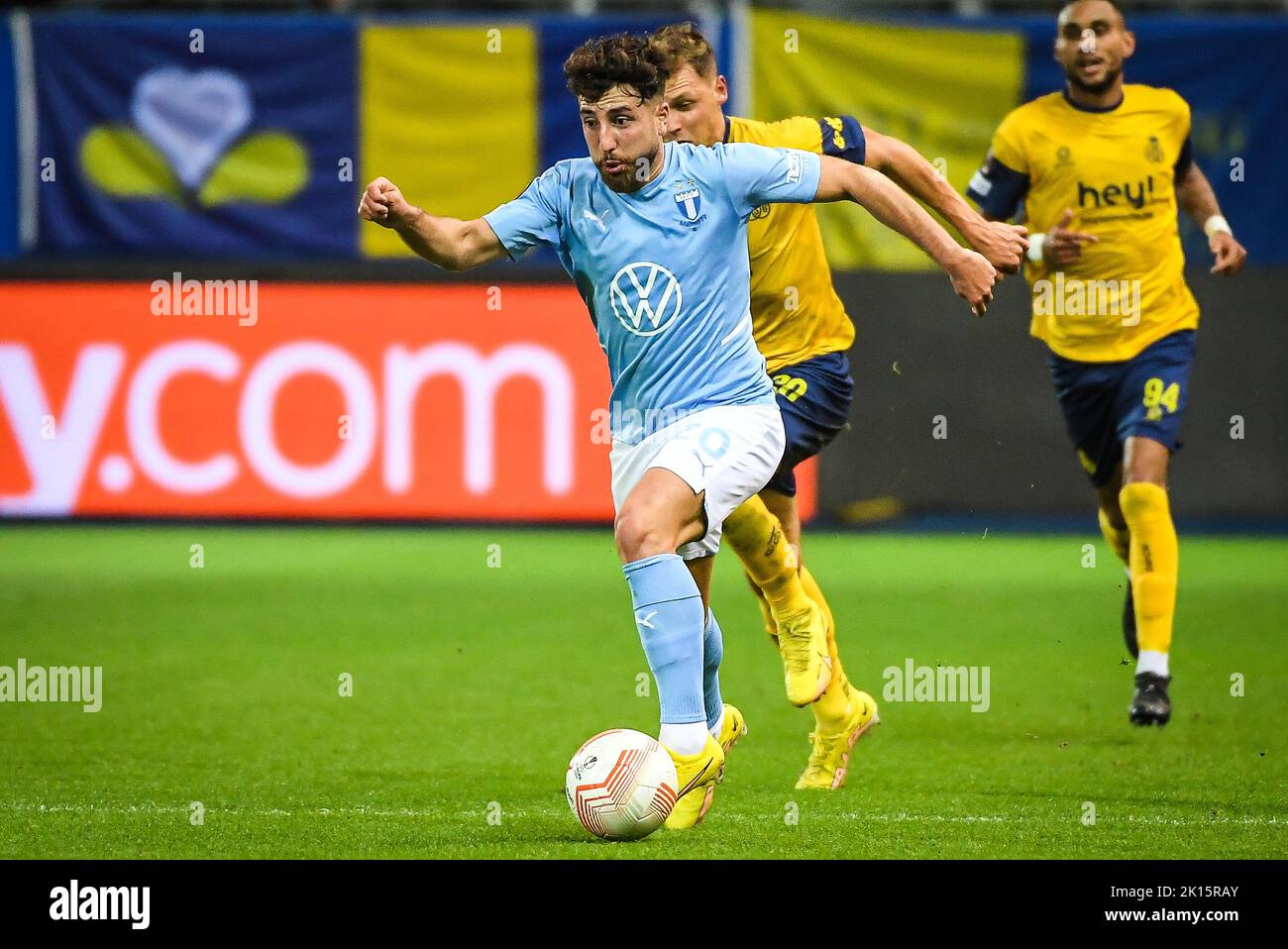 Stadium den dreef hi-res stock photography and images - Alamy