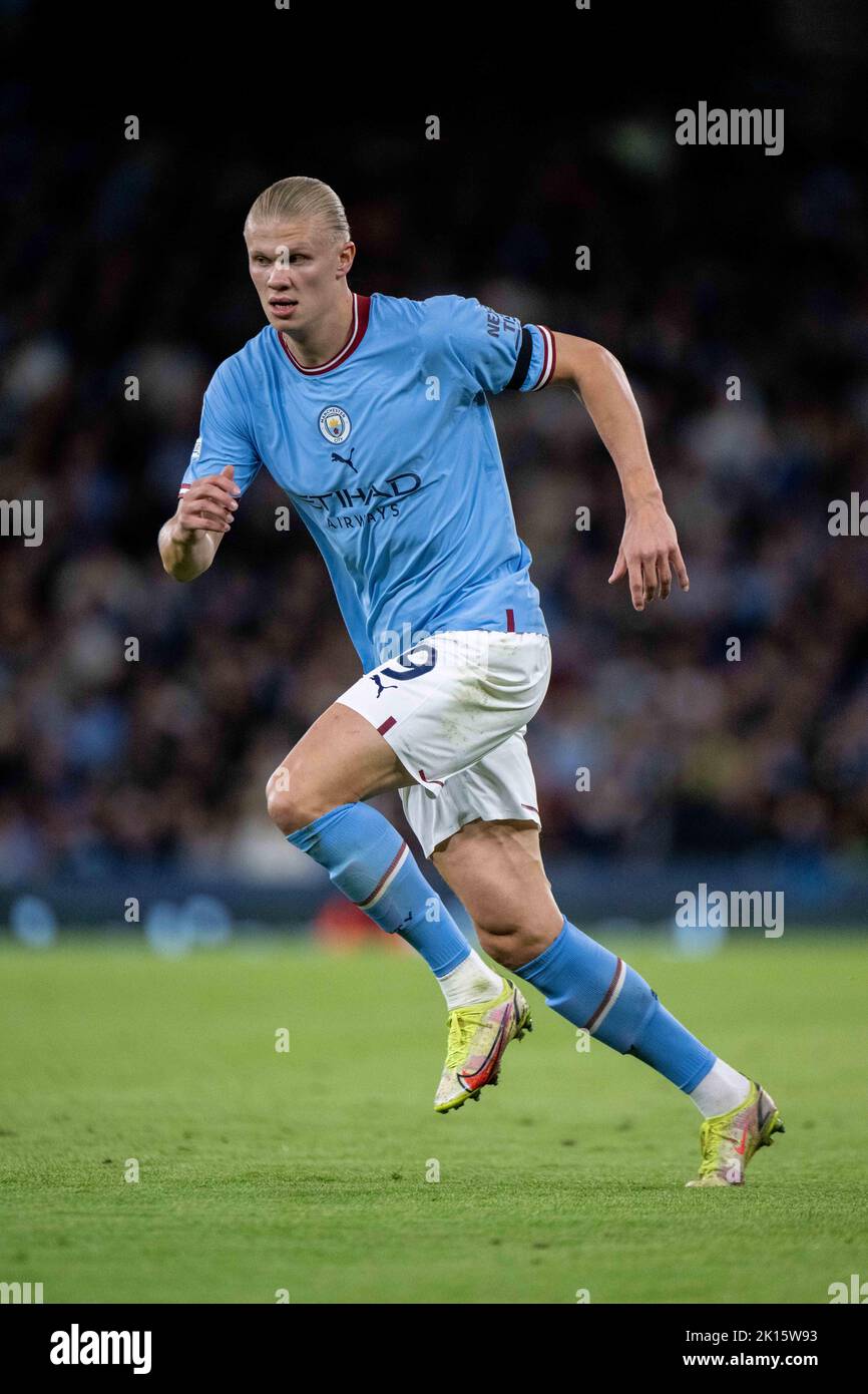 MANCHESTER, ENGLAND - SEPTEMBER 14: Erling Haaland of Manchester City ...