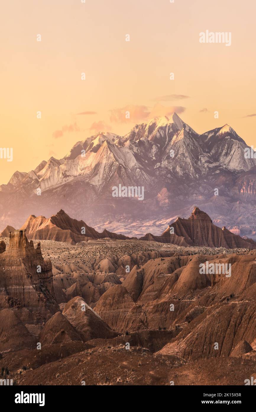 Breathtaking view of snowy peaks of Mount Pennell located behind uneven ...