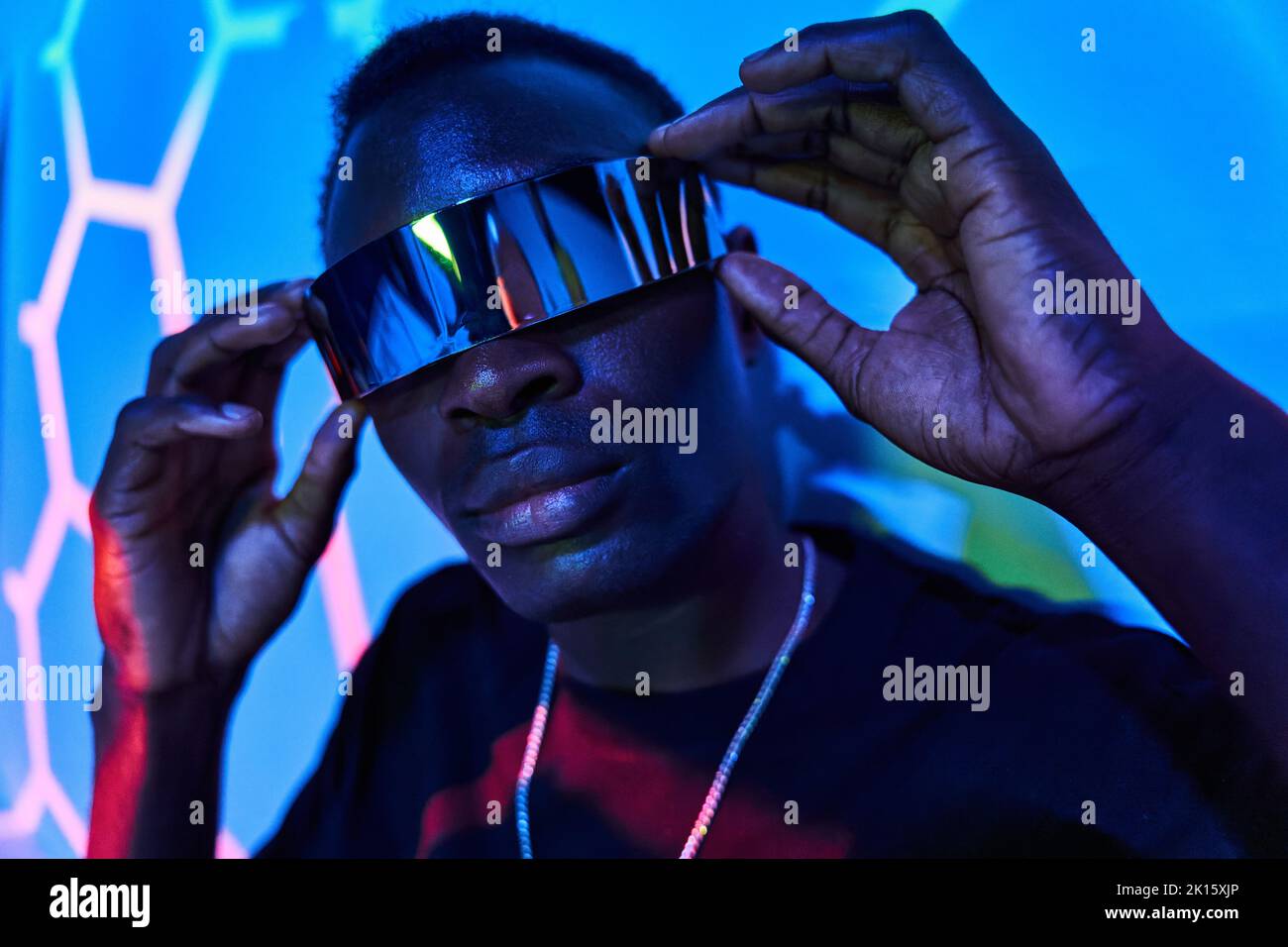 High visual clothes hi-res stock photography and images - Alamy