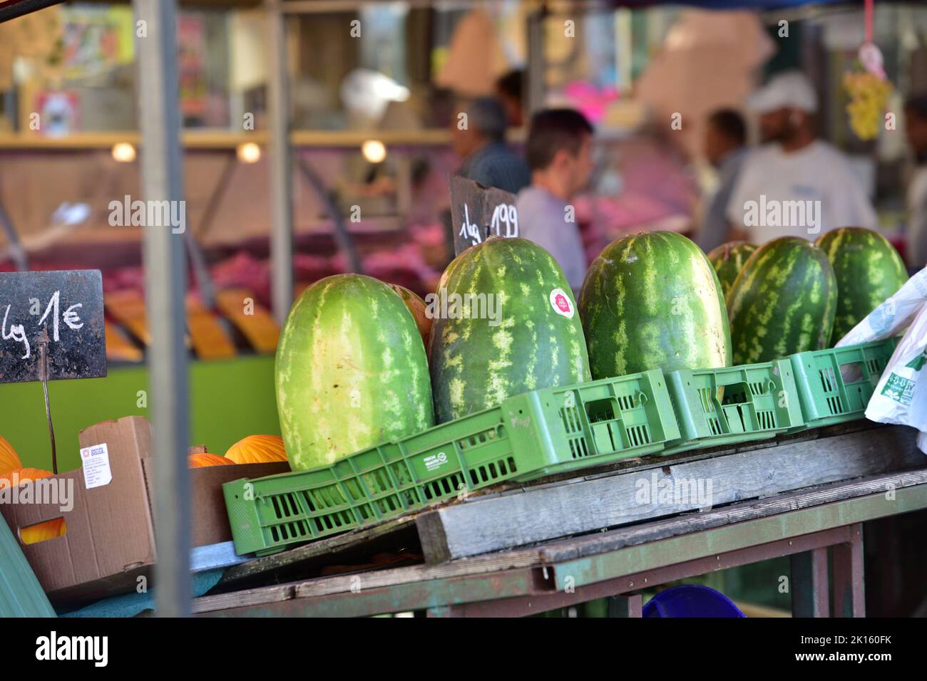 The well-known Brunnenmarkt Market on the Yppenplatz in Vienna Stock ...