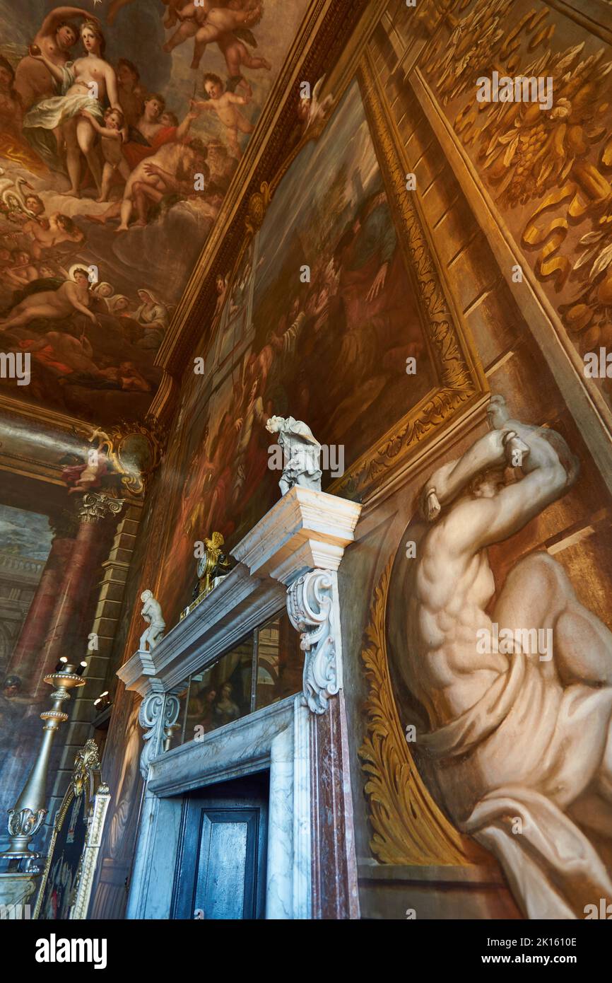 The bow room hi-res stock photography and images - Alamy