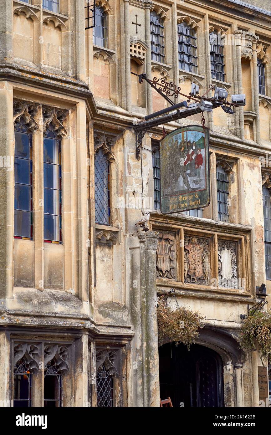 The George & Pilgrims Hotel Glastonbury - closeup of the medieval ...