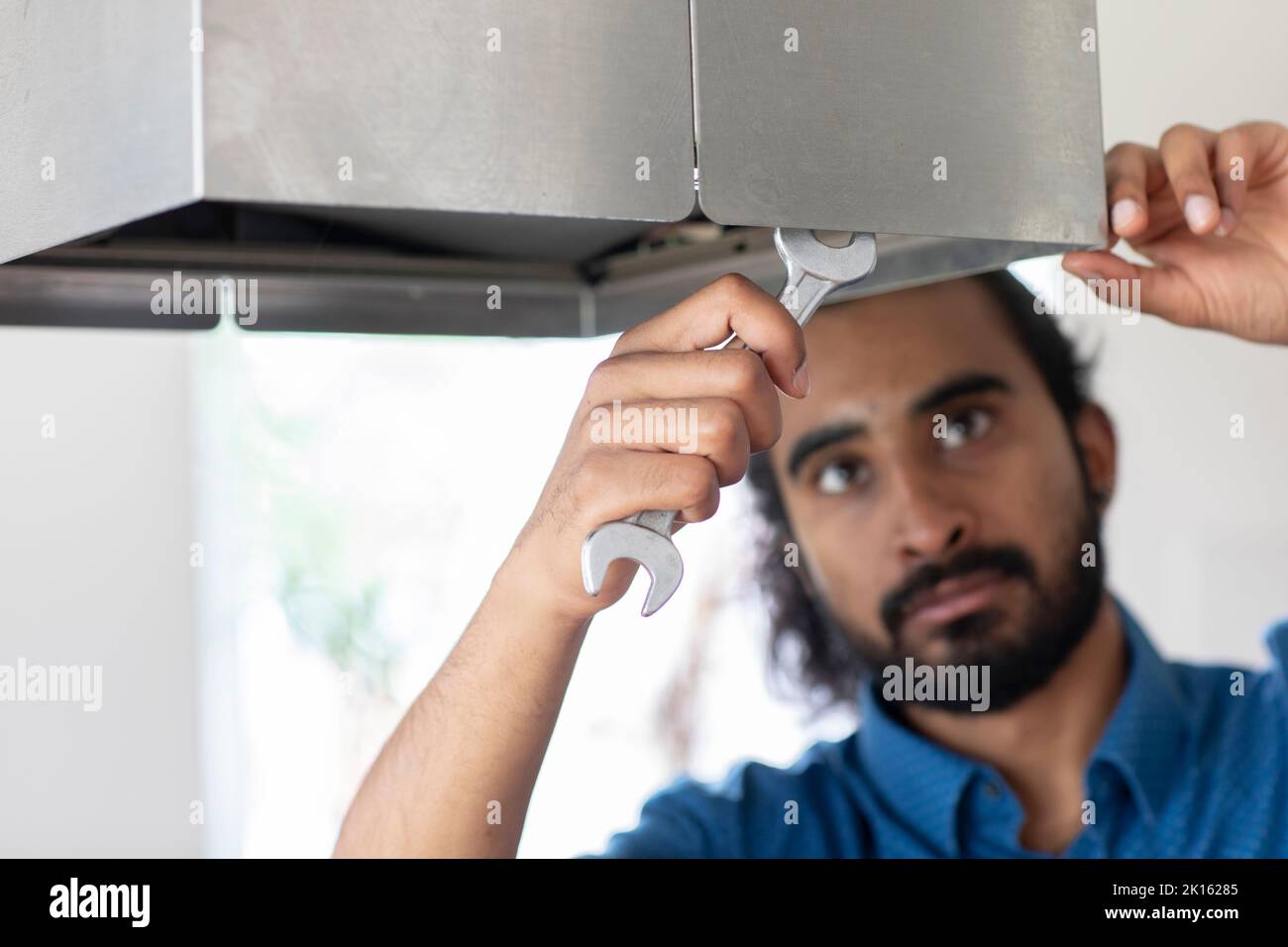 Divice hi-res stock photography and images - Alamy