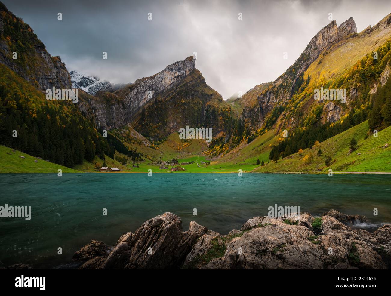 Grass on hill between hi-res stock photography and images - Alamy