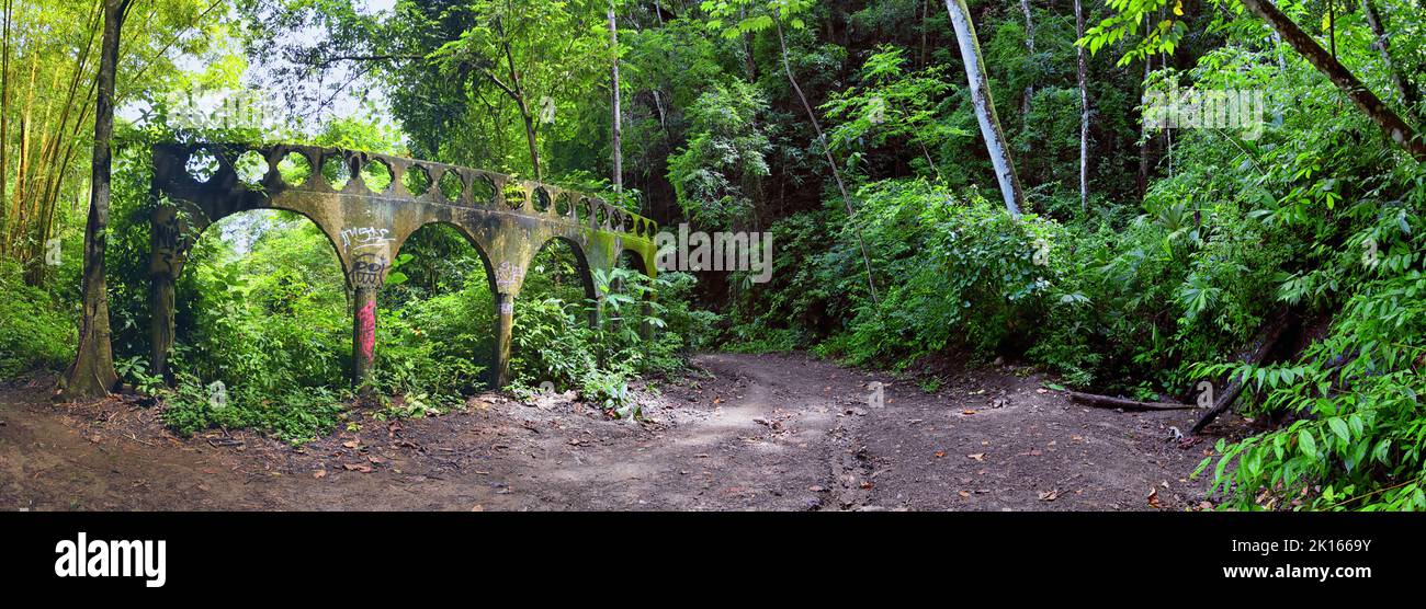 El Miro Ruins, hiking trail views, abandoned mansion, declared ...