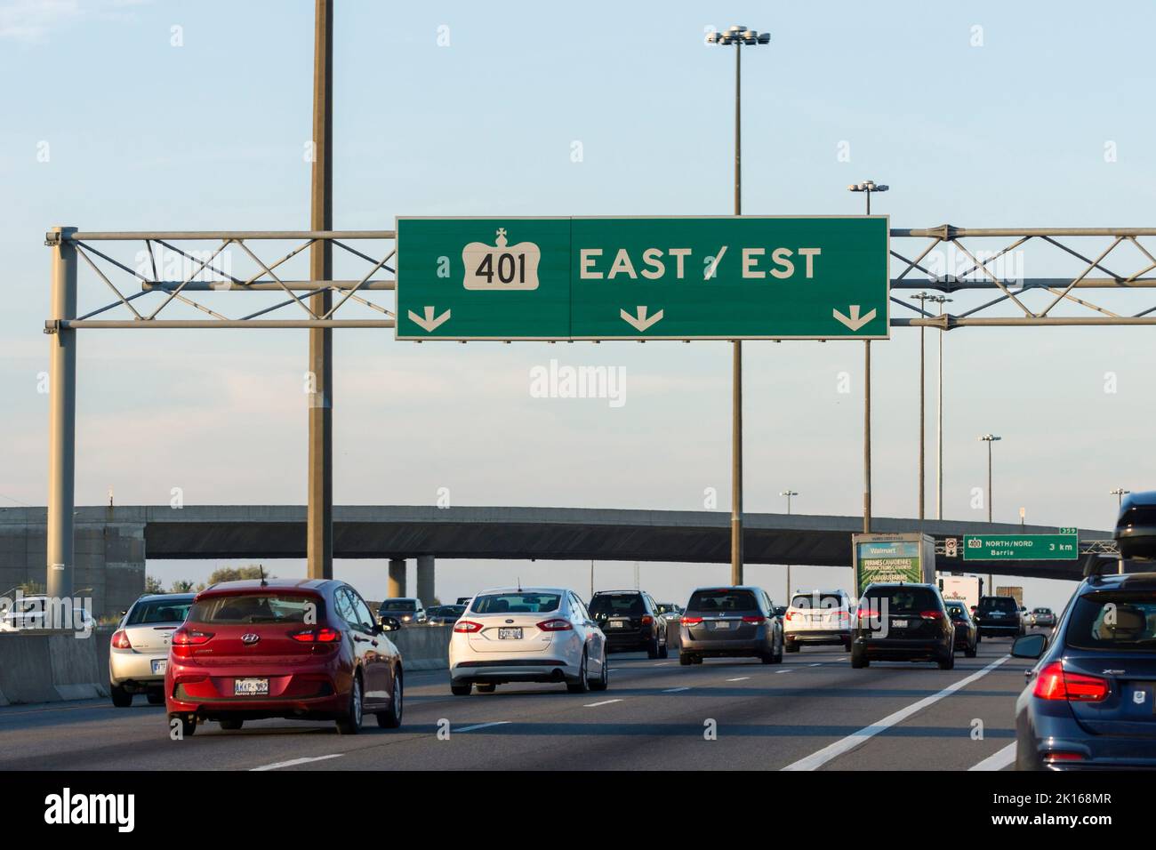 Highway 401 toronto hi-res stock photography and images - Alamy