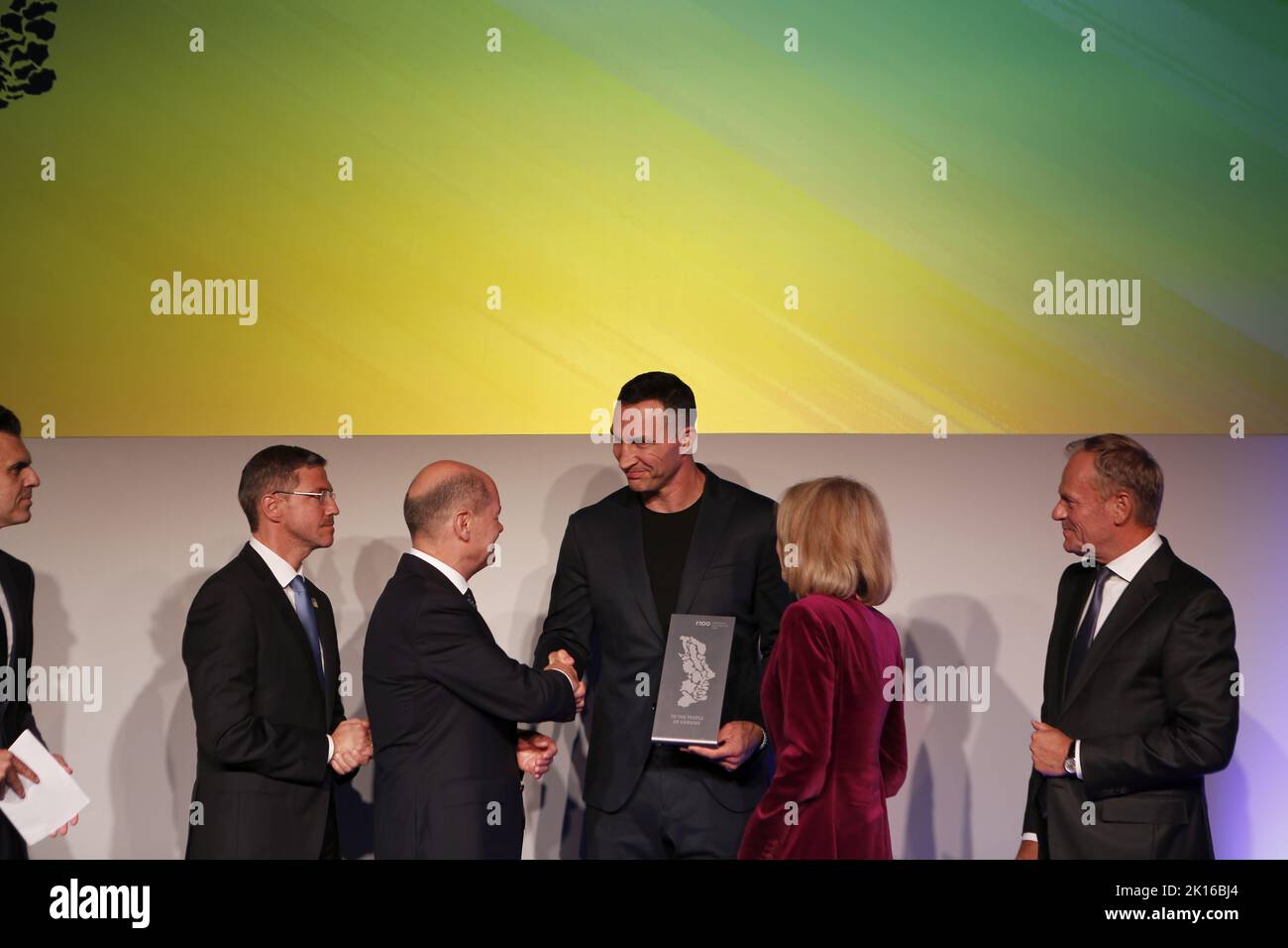 Potsdam, Germany. 15th Sep, 2022. Brandenburg: M100 Media Award to the ...