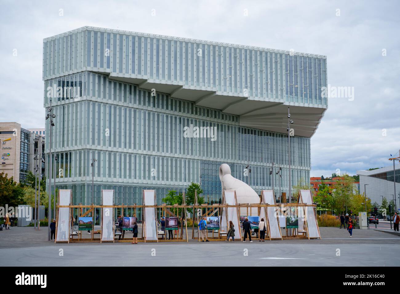 Oslo Public Library modern architecture Stock Photo - Alamy
