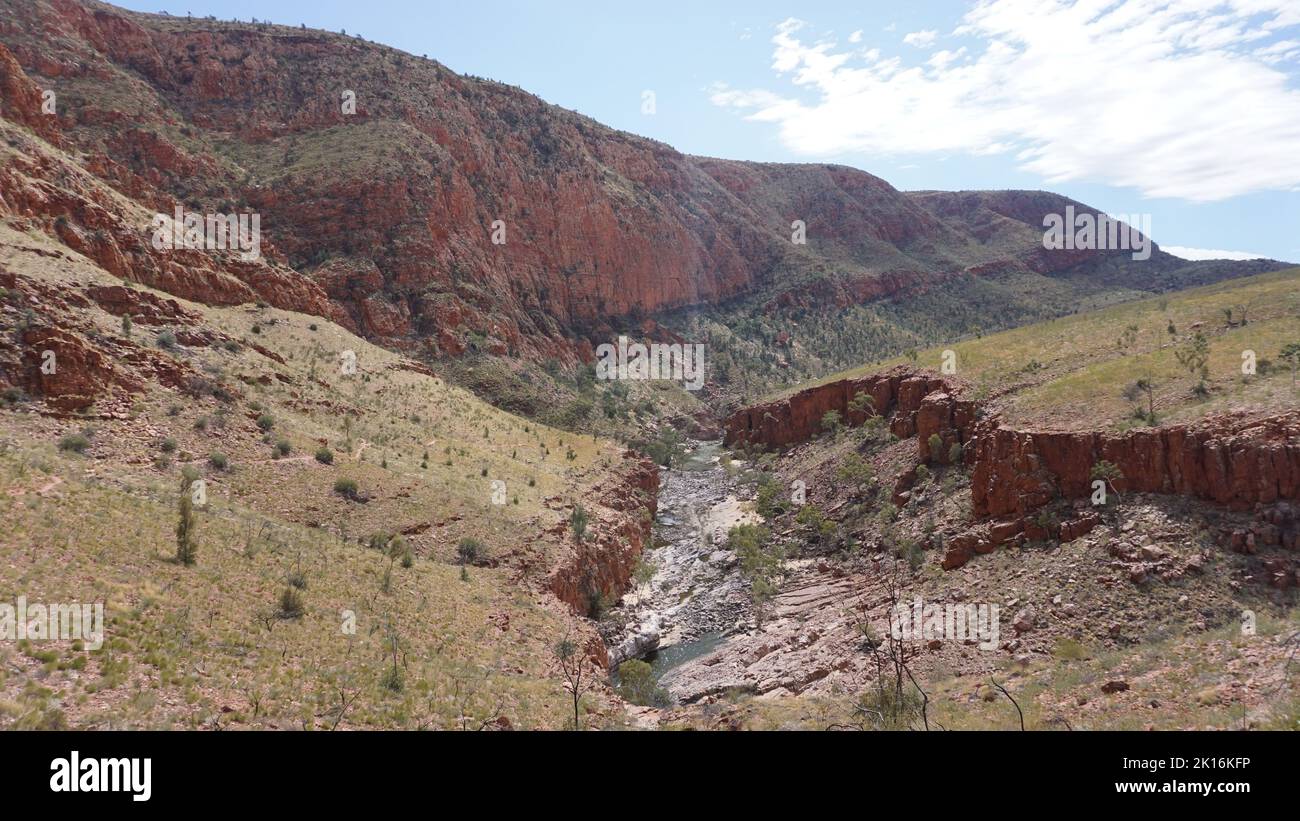 Beautiful views of the red gorge and spring water from Ormiston Gorge ...