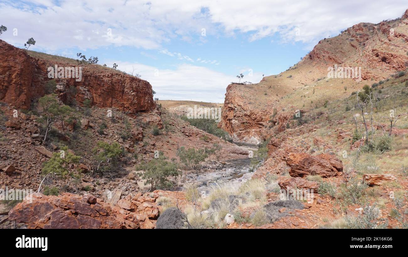 Beautiful views of the red gorge and spring water from Ormiston Gorge ...