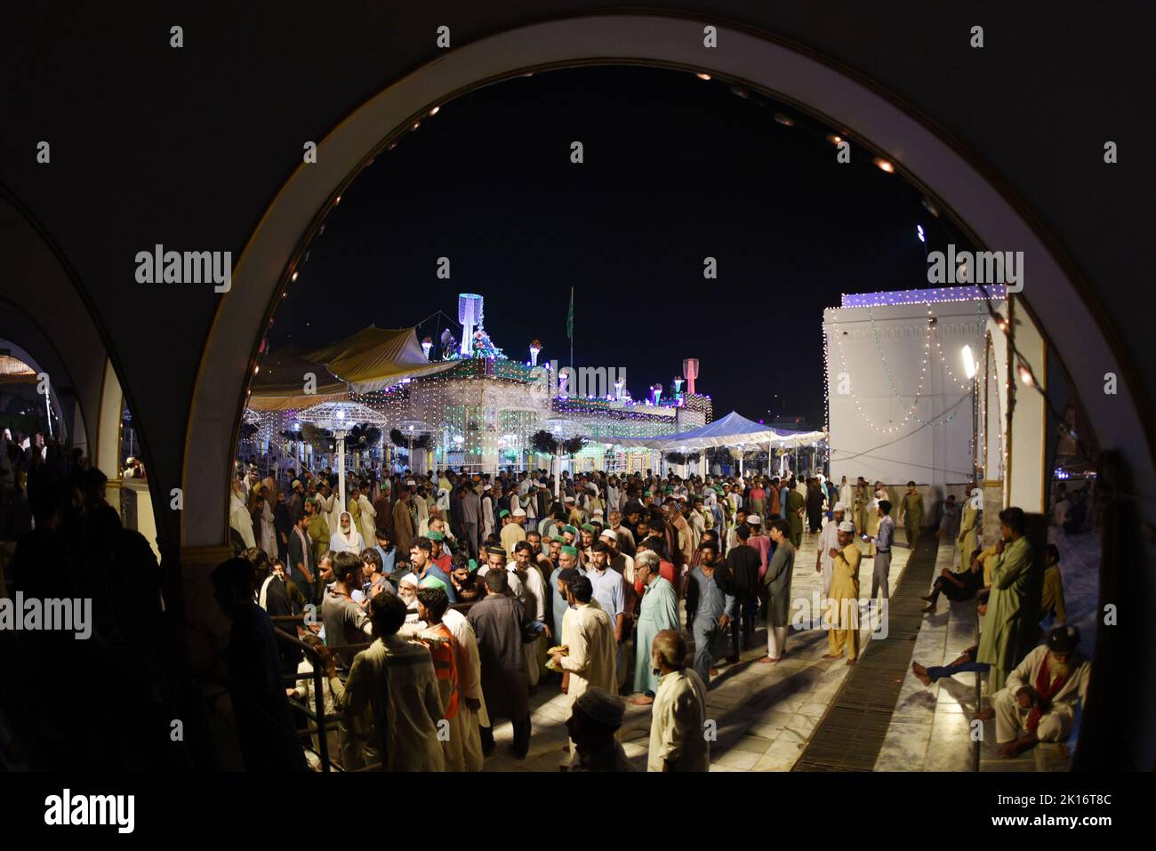 Lahore, Punjab, Pakistan. 15th Sep, 2022. Pakistani Muslim devotees ...