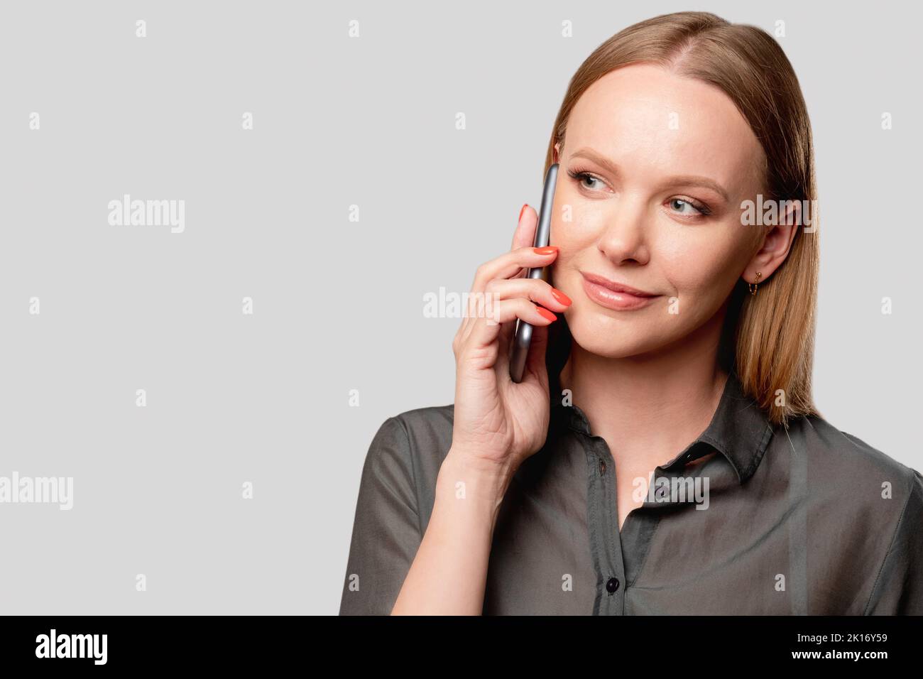 Consulting customer relaxed hi-res stock photography and images - Alamy