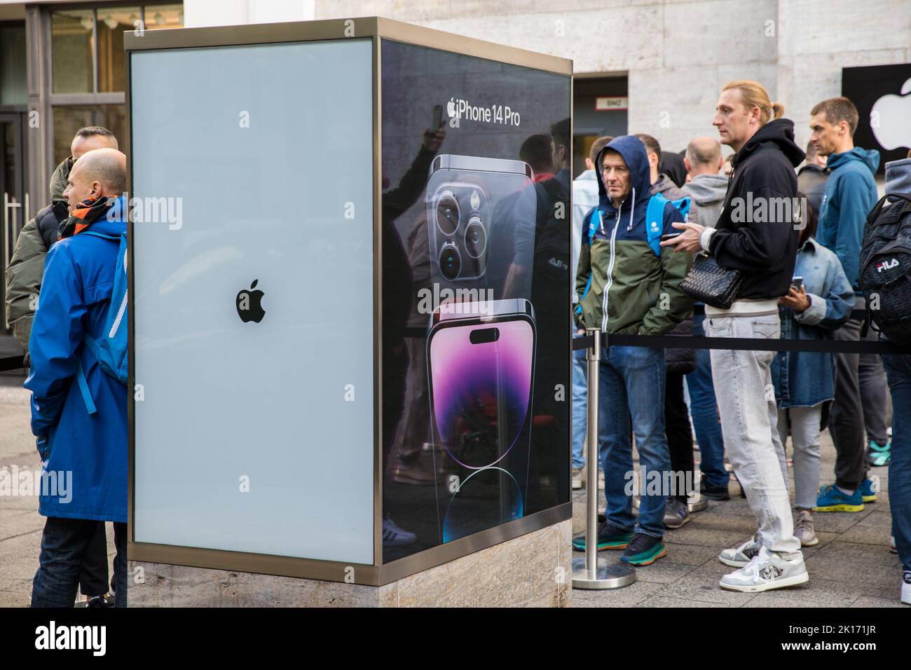 Berlin, Germany. 16th Sep, 2022. At the Apple Store in Berlin, at ...