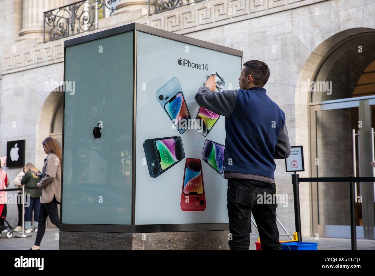 Berlin, Germany. 16th Sep, 2022. At the Apple Store in Berlin, at ...