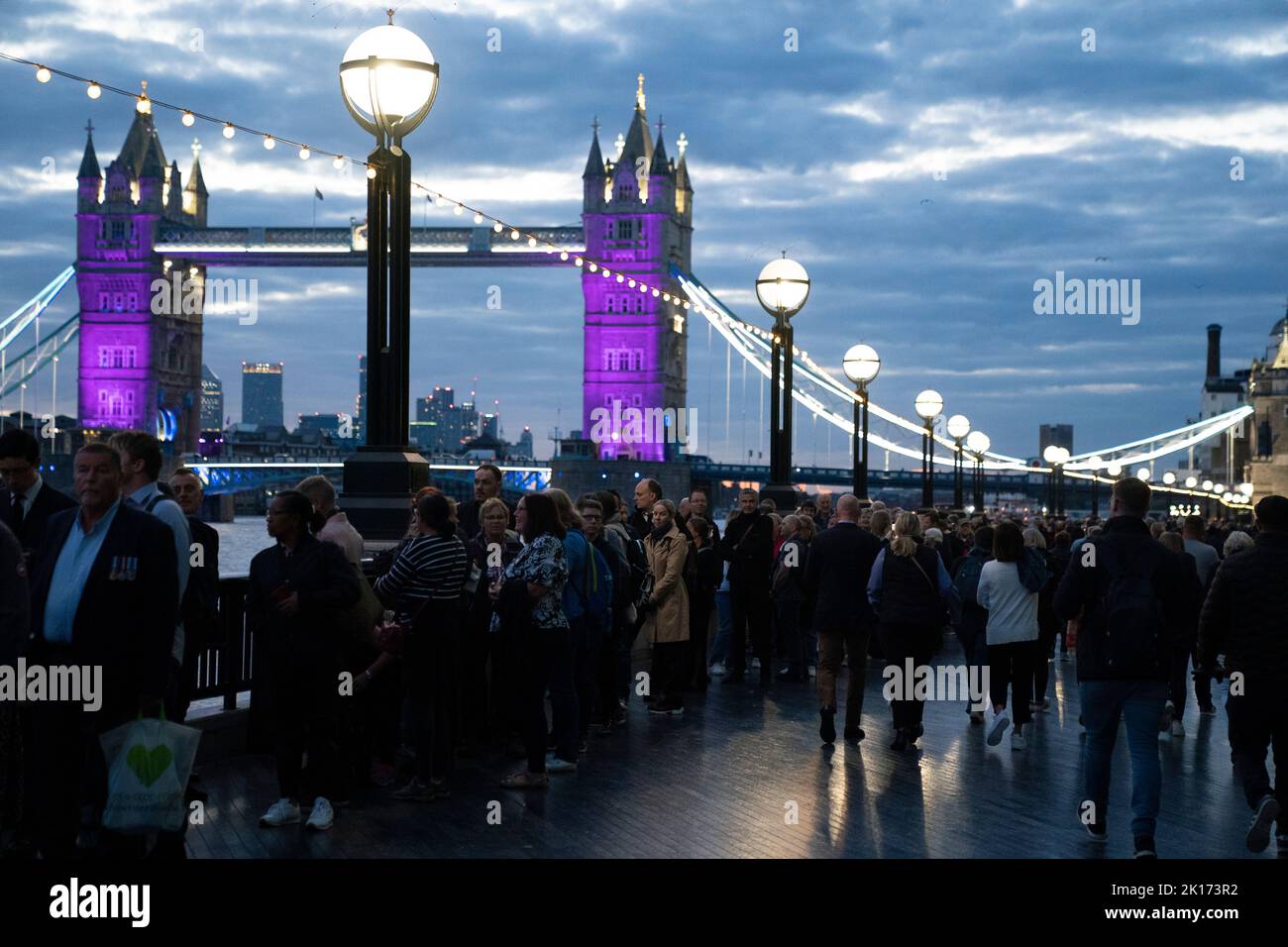 Members of the public in the queue at 06:04 on The Queen's Walk by ...