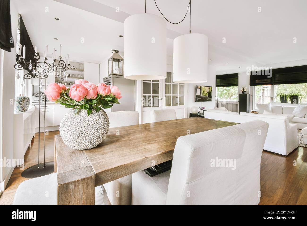 Daytime light hi-res stock photography and images - Alamy