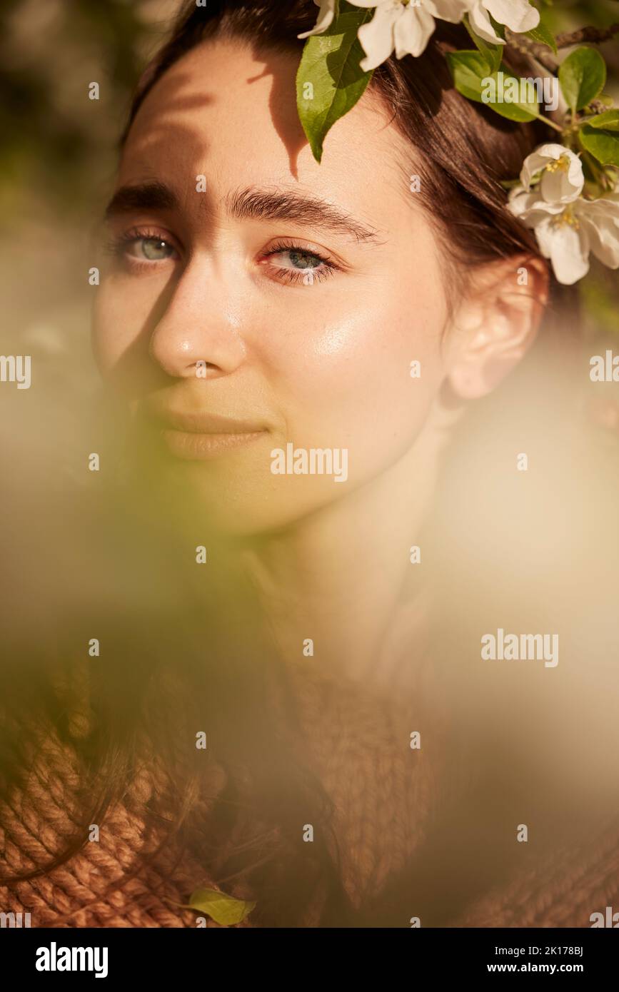 Human beautiful people hi-res stock photography and images - Alamy