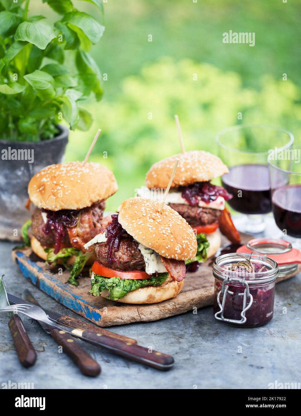 Close up burgers wine hi-res stock photography and images - Alamy