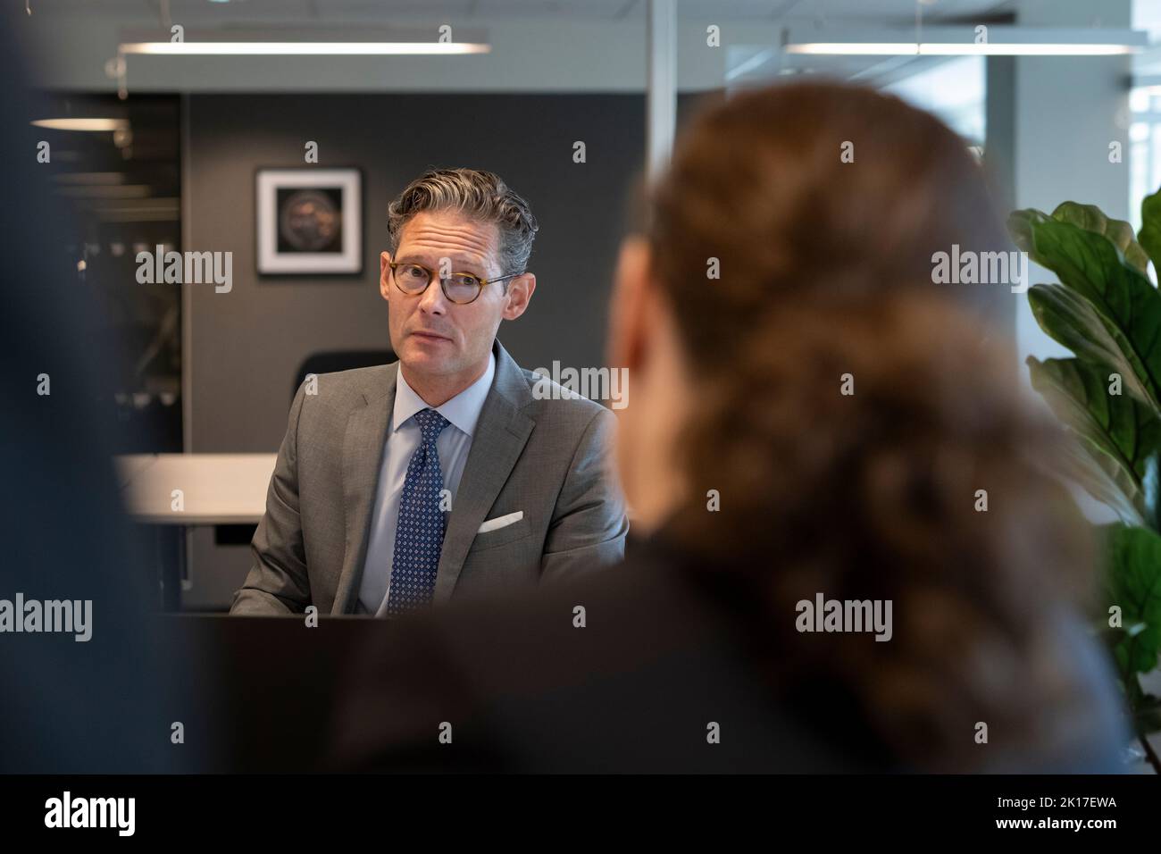 Sedentary lifestyle office hi-res stock photography and images - Alamy