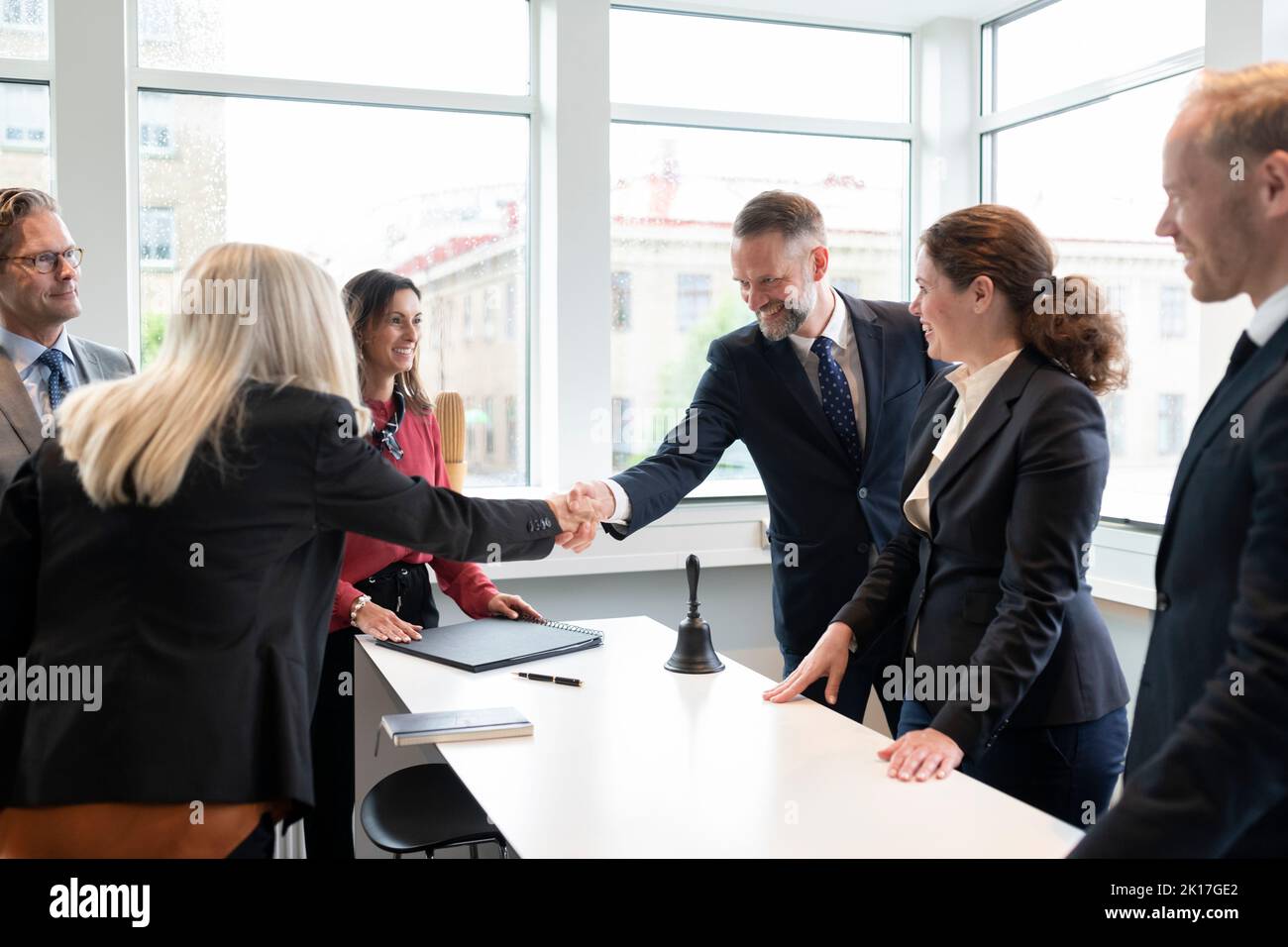 Business people having meeting Stock Photo - Alamy