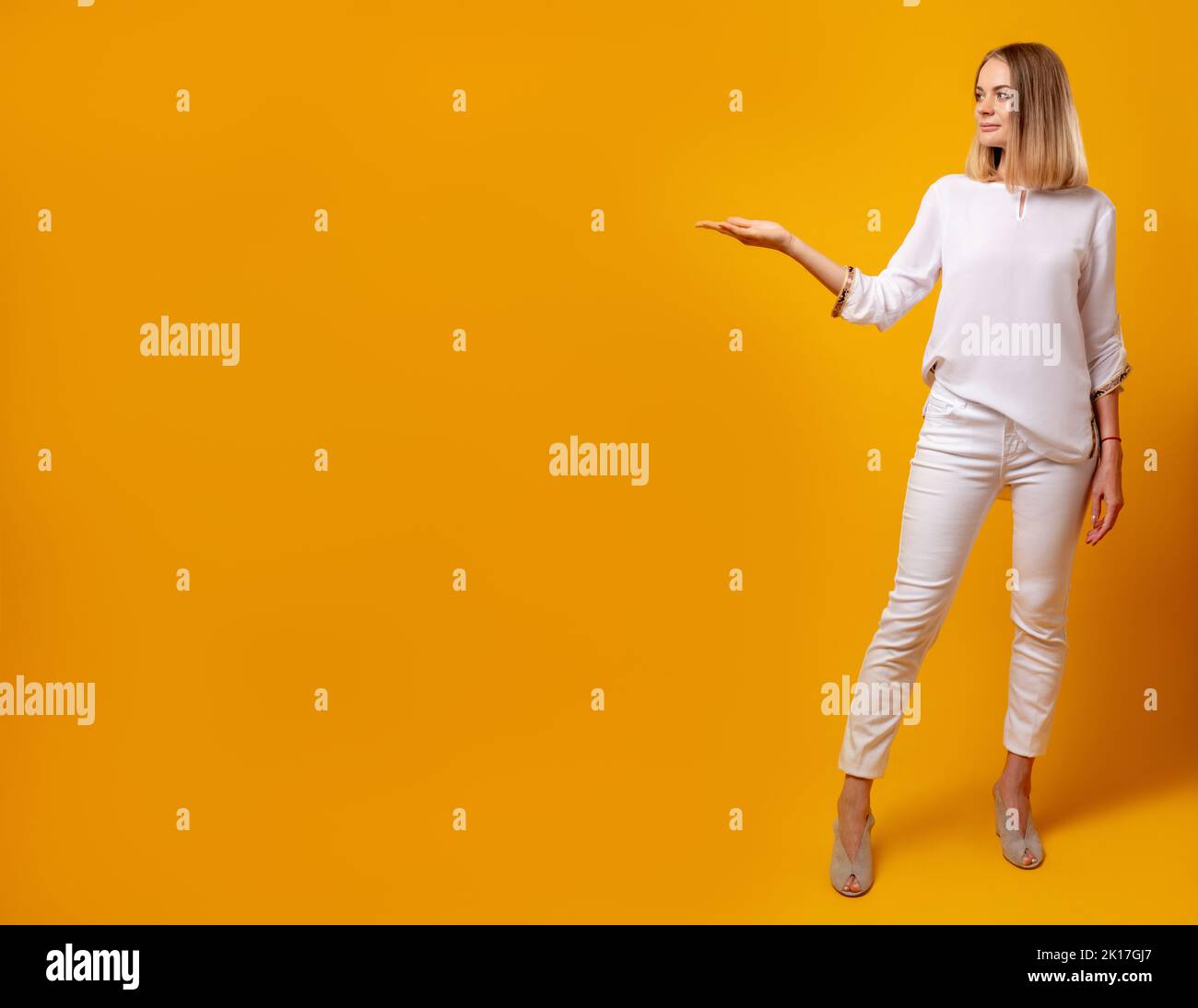 Solution idea. Special offer. Advertising background. Confident woman ...