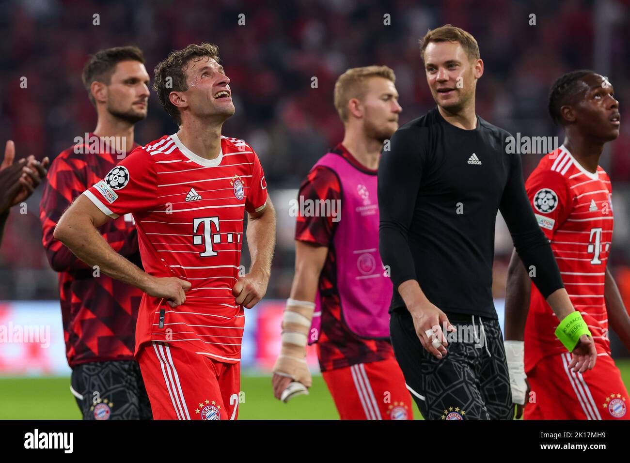 MUNCHEN, GERMANY - SEPTEMBER 13: Thomas Muller of FC Bayern Munchen ...
