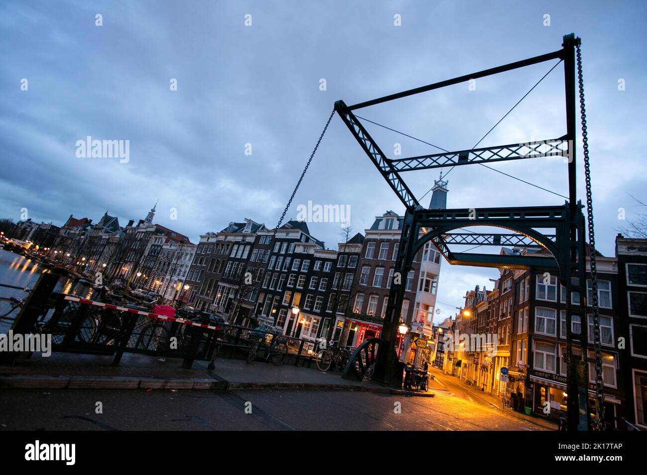 Bascule unique hi-res stock photography and images - Alamy
