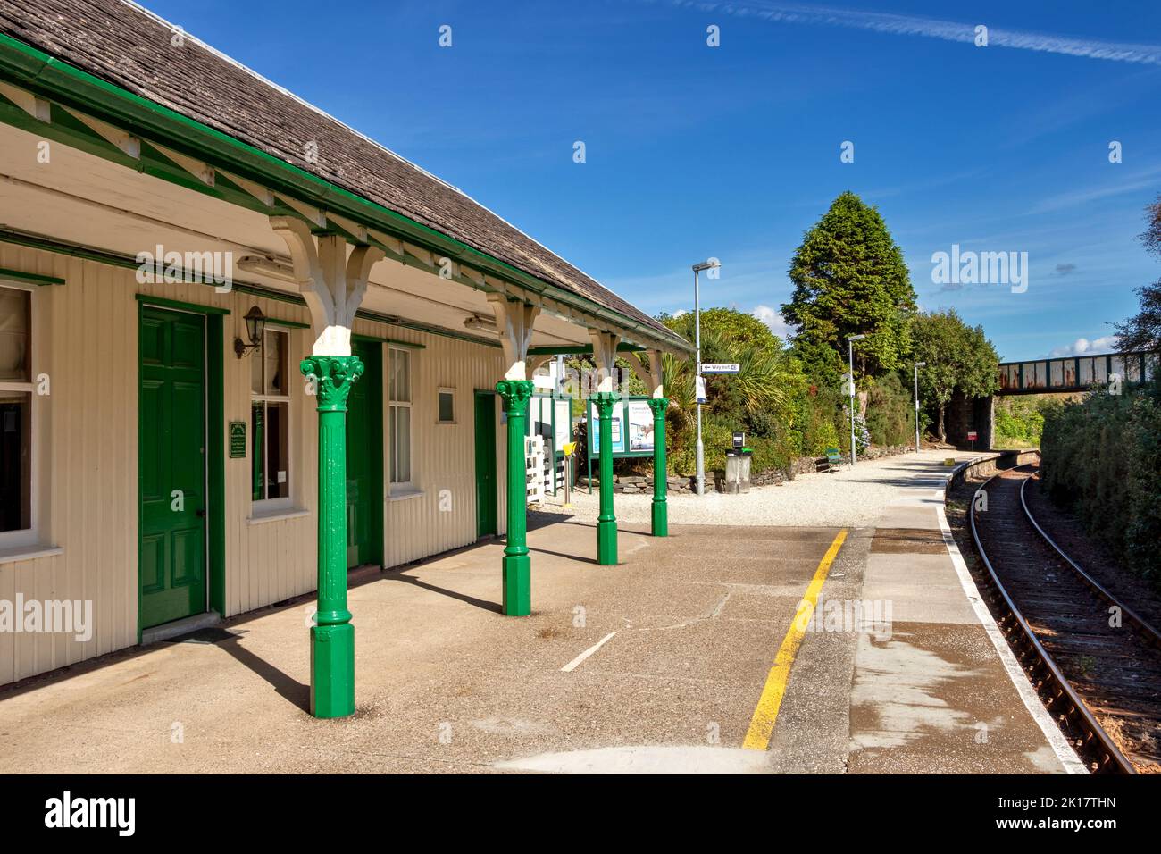 PLOCKTON STATION AND PLATFORM WESTER ROSS SCOTLAND LATE SUMMER WAITING ...
